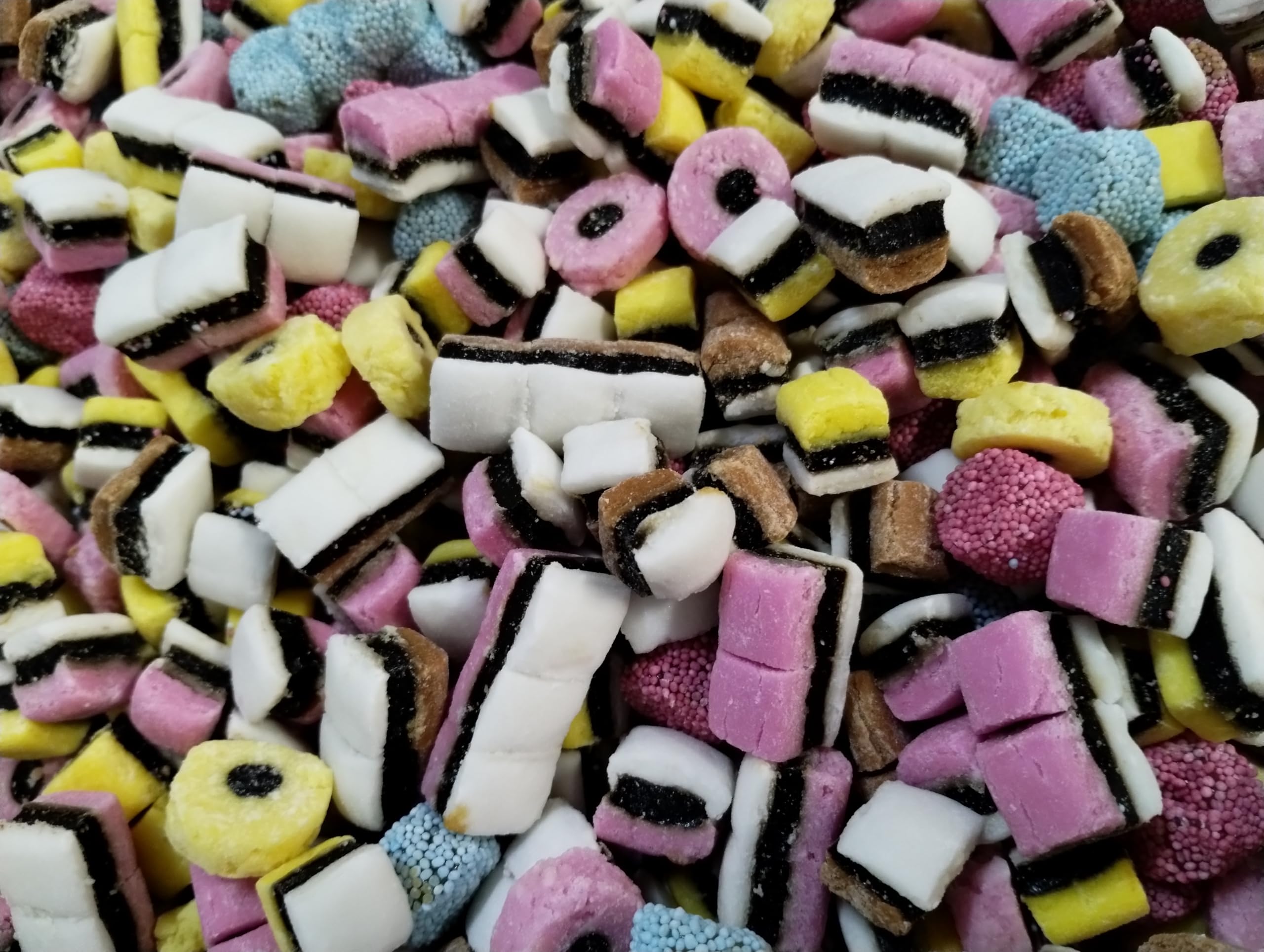 Buy DM Sweets Allsorts Bulk Licorice - 2 lbs of Soft Chewy Fresh ...