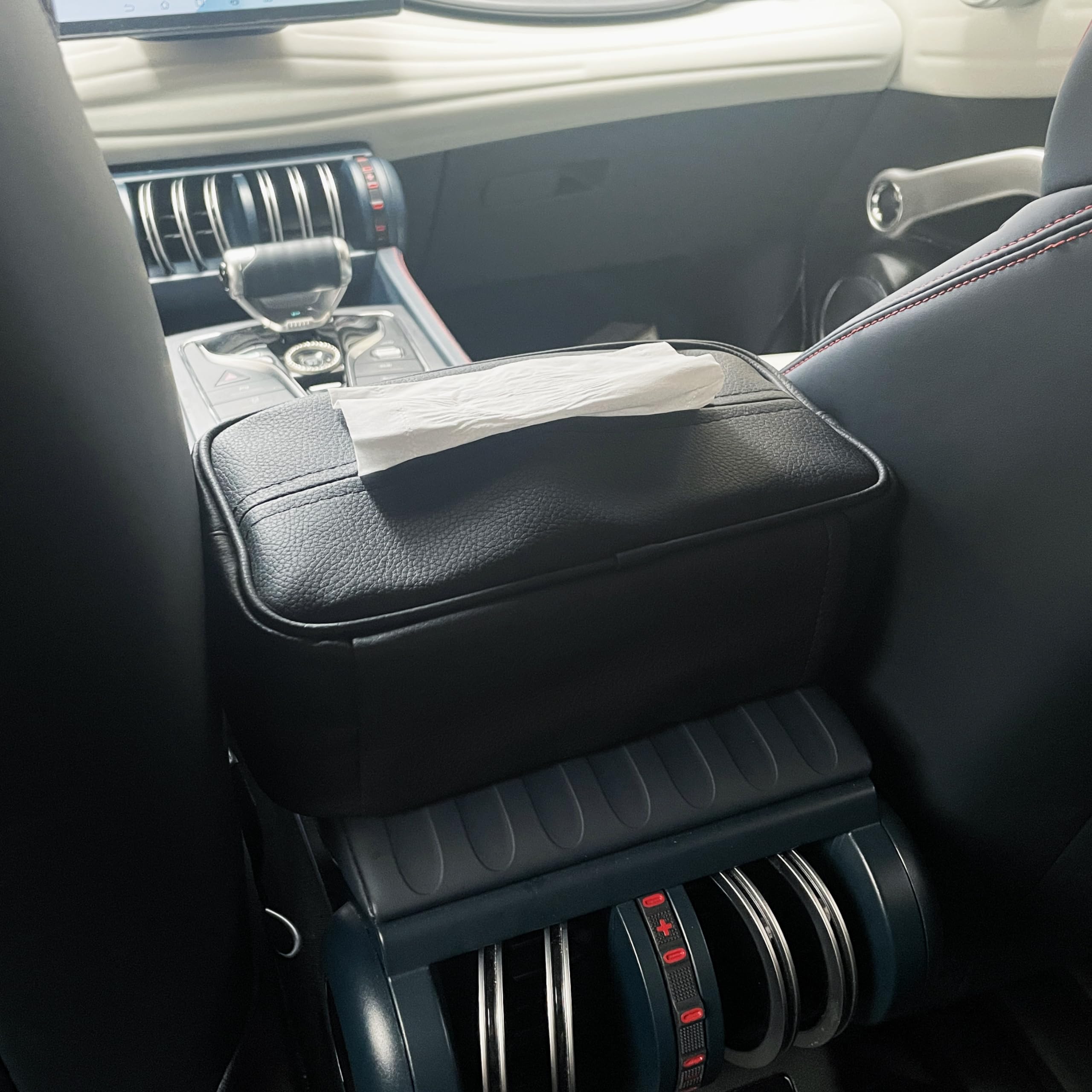 Amazon.com: HUWANDE Car Tissue Holder,Leather Car Seat Tissue Box ...