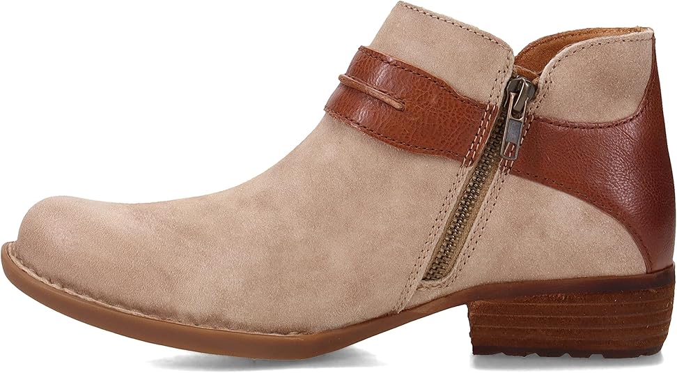 Amazon.com | BORN Women's, Kati Boot | Mules & Clogs