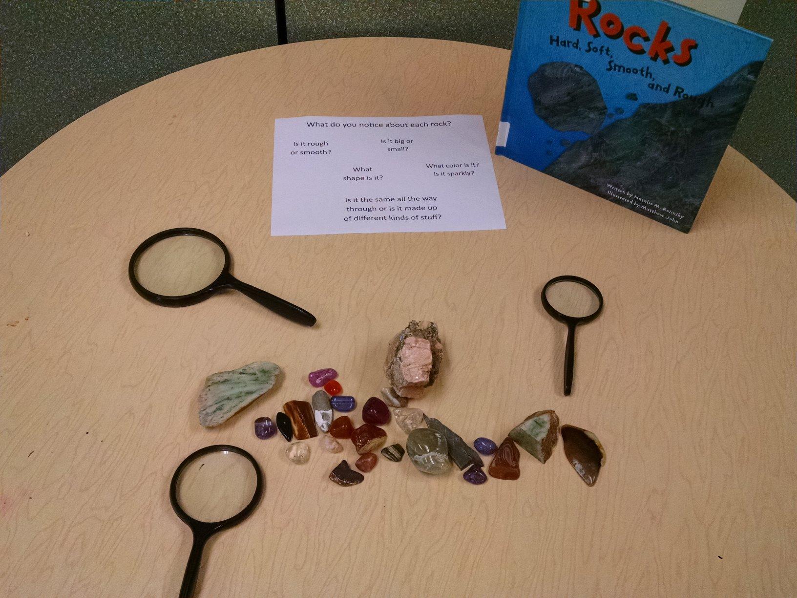 Rocks: Hard, Soft, Smooth, and Rough (Amazing Science): Rosinsky ...