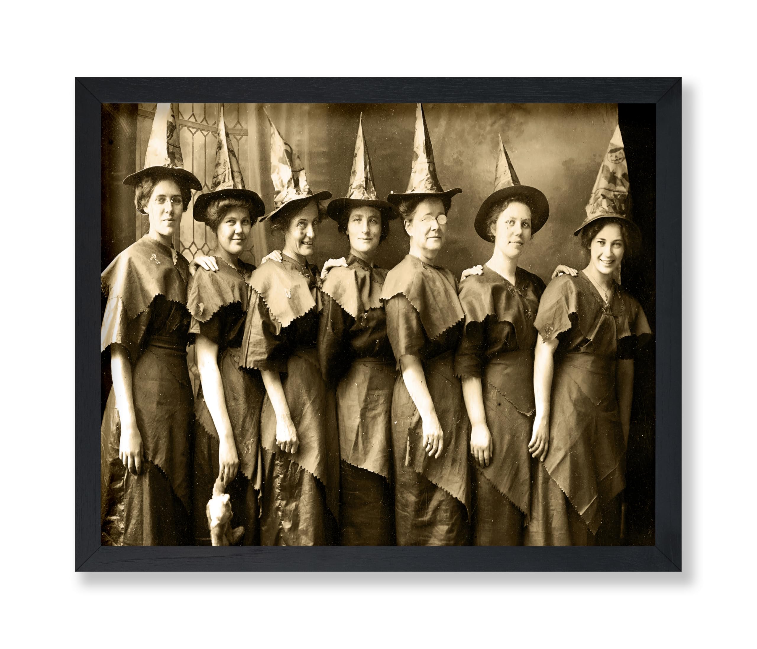 Amazon.com: Poster Master Vintage Row of Witches Poster - Retro Coven ...