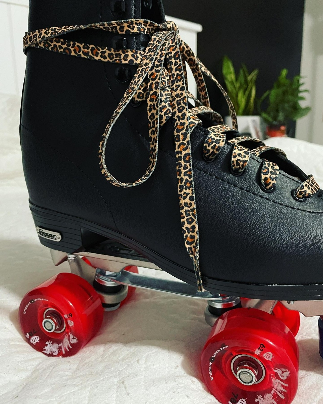 $11/mo - Finance CHICAGO SKATES Men's Classic Roller Skates - Premium ...