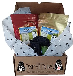Amazon.com : Parti Pups Dog Treat Box: Freeze Dried Beef and Chicken ...
