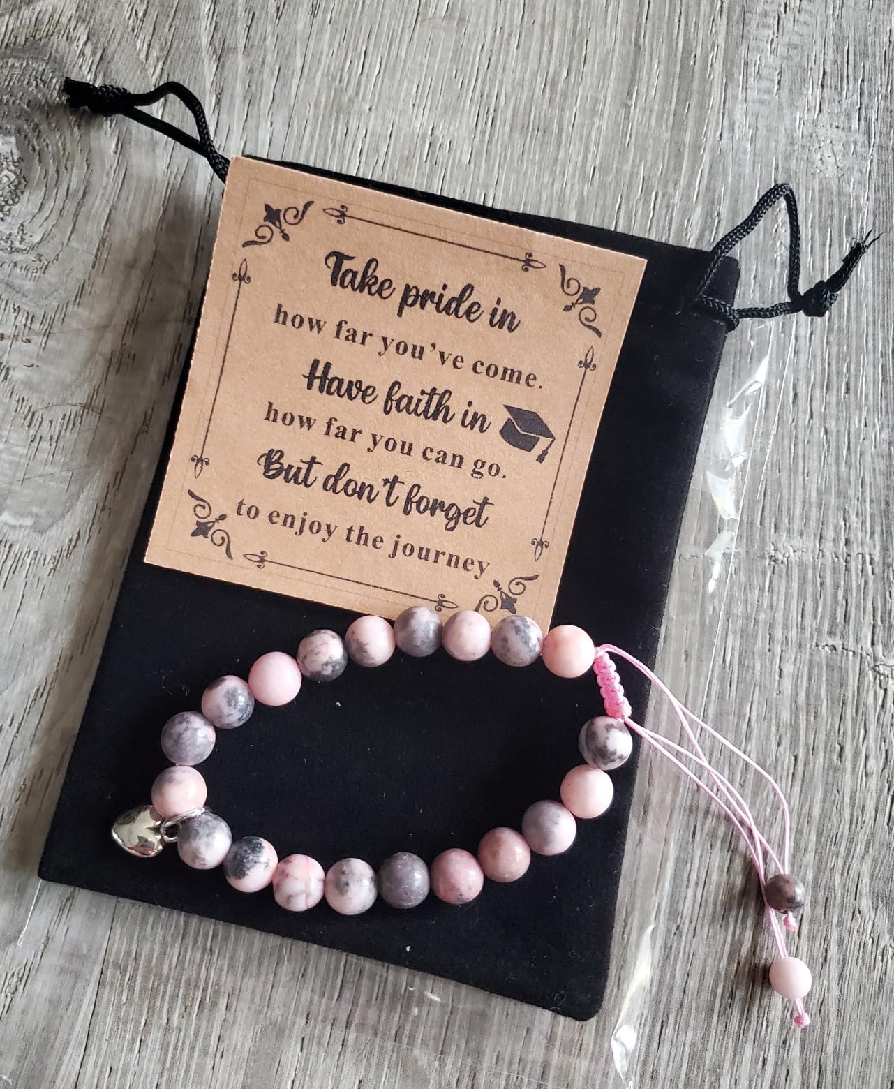 Amazon.com: Iweca Graduation Decorations Graduation Card for Him Her ...