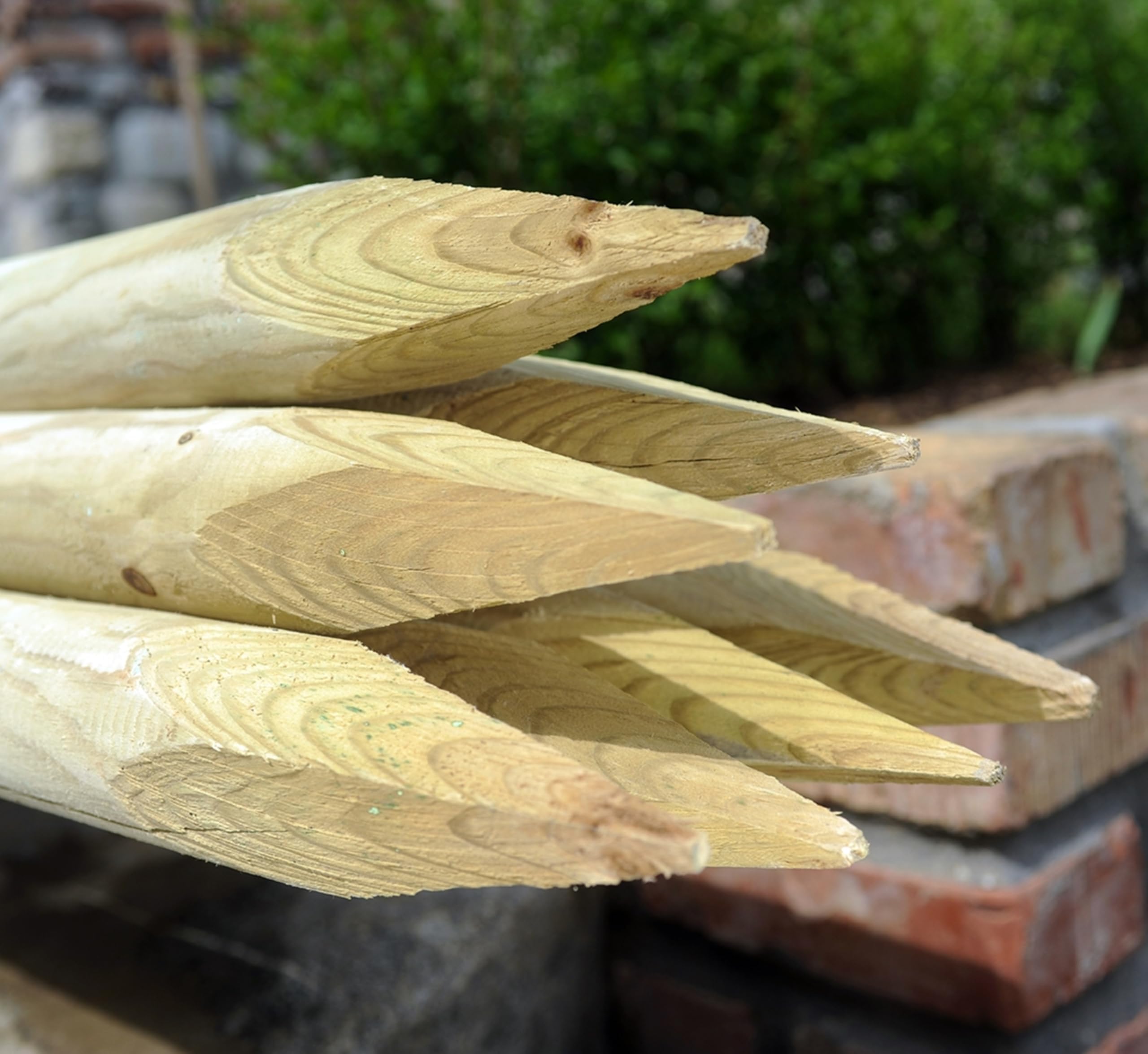 Rounded Garden Stakes - 1.2m x 50mm | 10 Pack - Tree Stakes, Fence Post ...