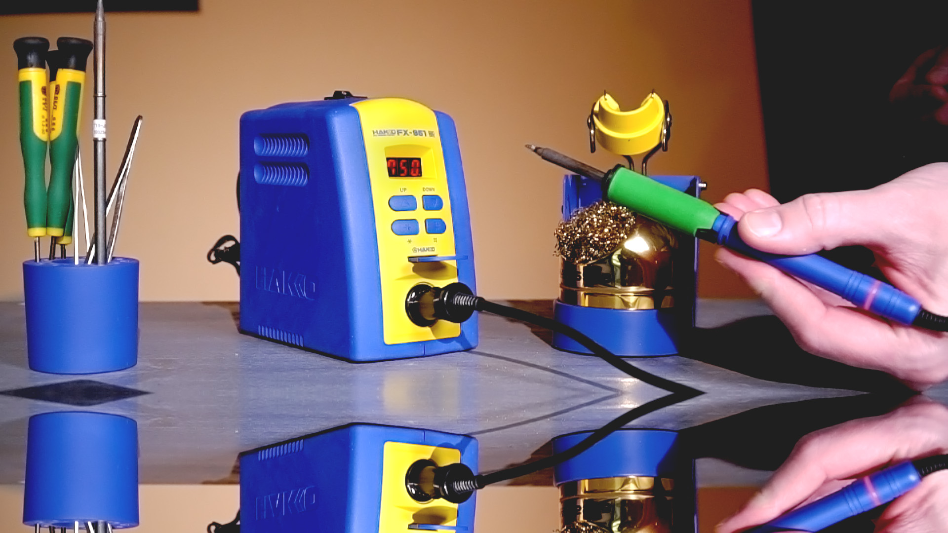 Watch Hakko FX-951 Soldering Station 3 Year Review & Walkthrough on ...
