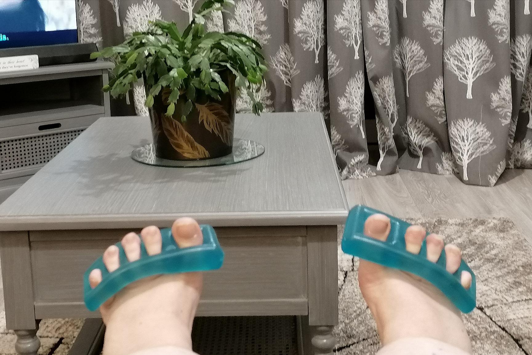 Original Toe Stretchers/Spacers : Amazon.co.uk: Health & Personal Care