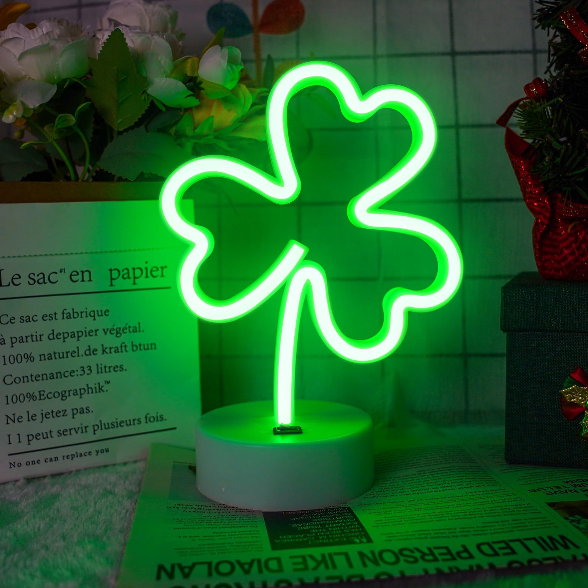 Amazon.com : Kavoc Shamrock Shape LED Neon Signs Clover Decorative ...
