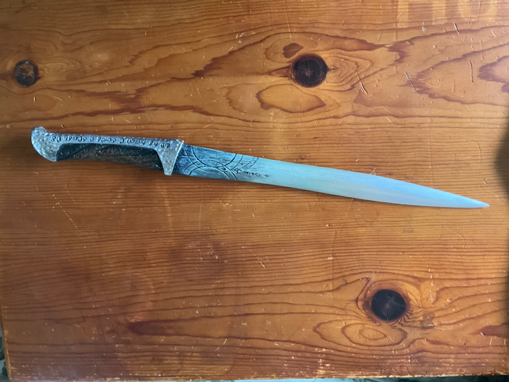 Amazon.com: UNITED CUTLERY Officially Licensed Dune Crysknife Of Paul ...