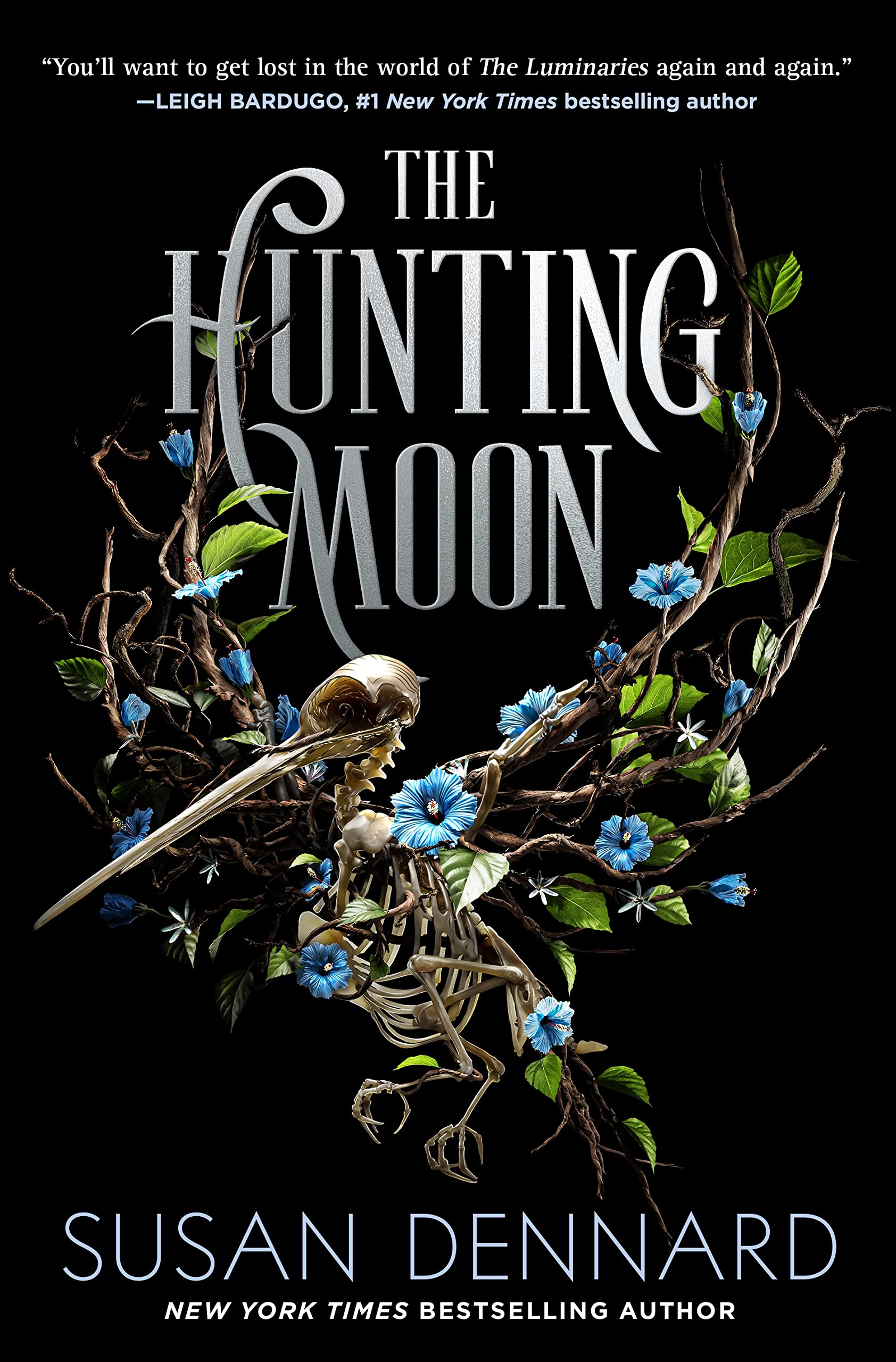 Amazon.com: The Hunting Moon (Luminaries, 2): 9781250194145: Dennard ...