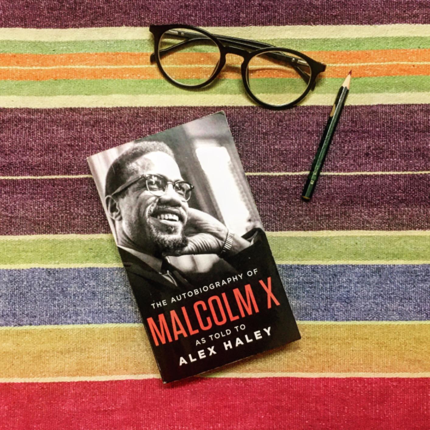 Autobiography of Malcolm X : X, MALCOLM: Amazon.in: Books