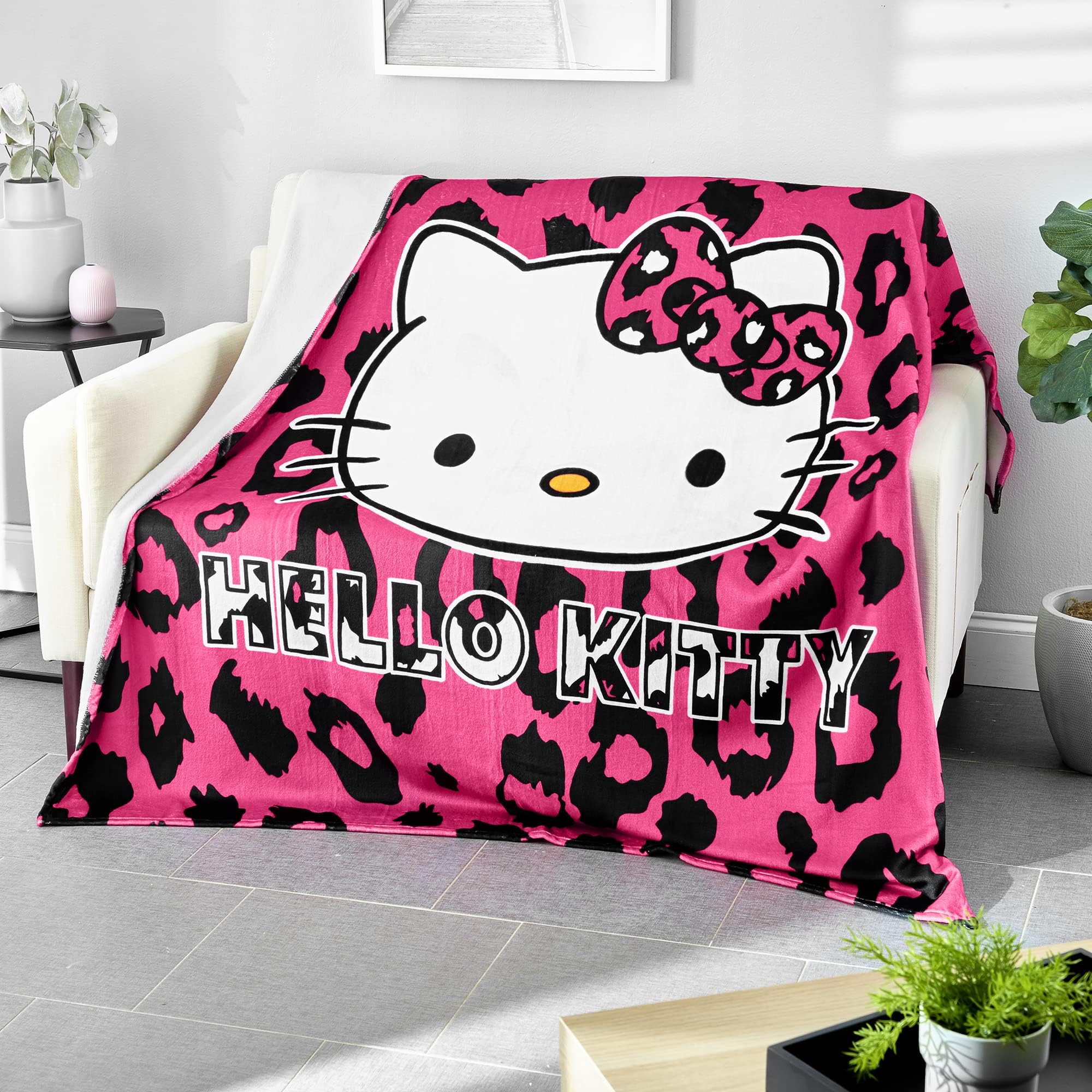 Amazon.com: Hello Cat Kitty Cartoon Blanket Super Soft Micro Fleece ...
