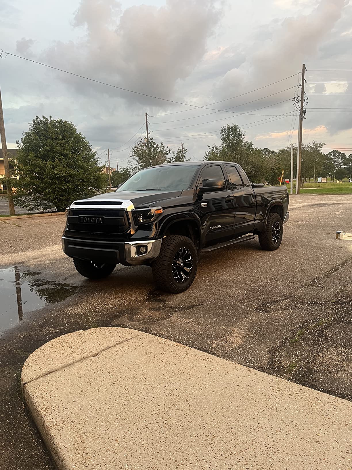 $31/mo - Finance Rough Country 3.5" Lift Kit w/N3 Struts for 2007-2021 ...