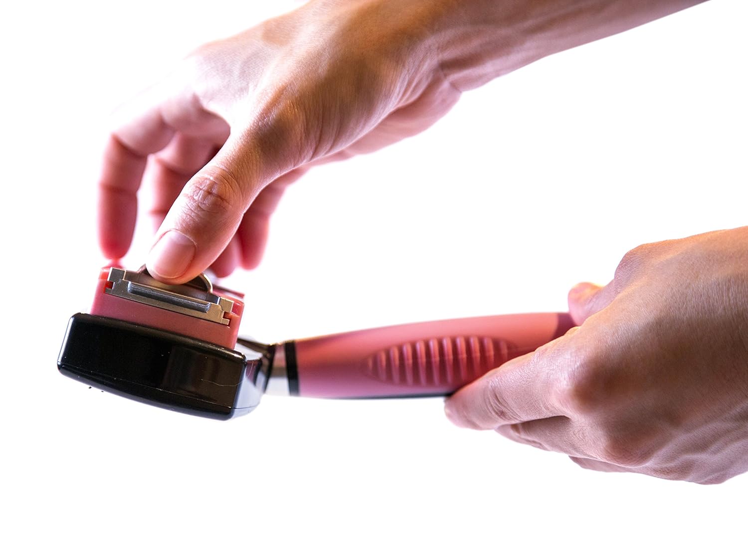 Amazon.com: Qwik-Clean Pet Brush - Self-Cleaning, Easy-Clean Pet Brush ...