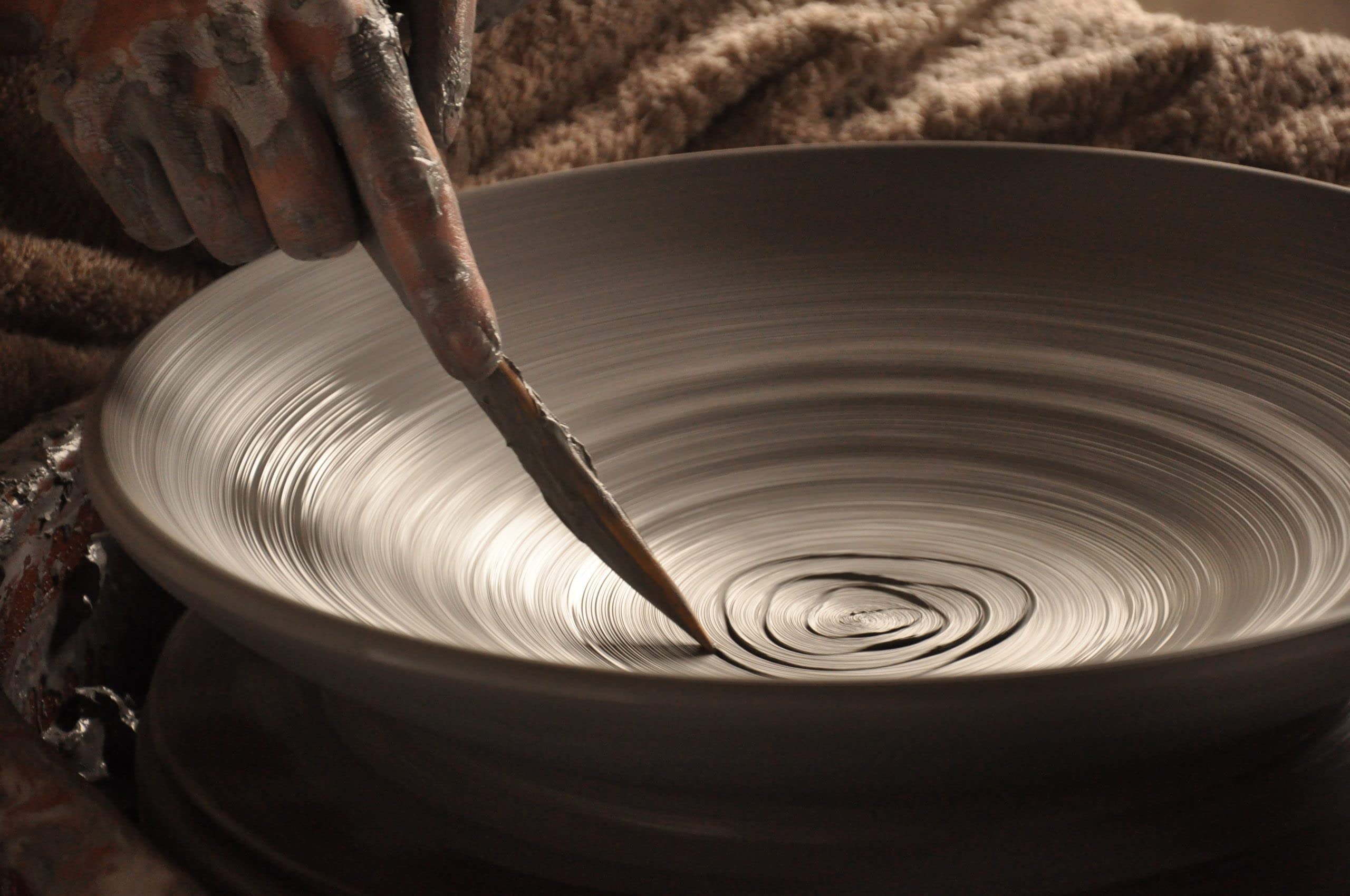 Buy Speedball Clay Boss Pottery Wheel with 0.5 hp Motor, 14-Inch Wheel ...