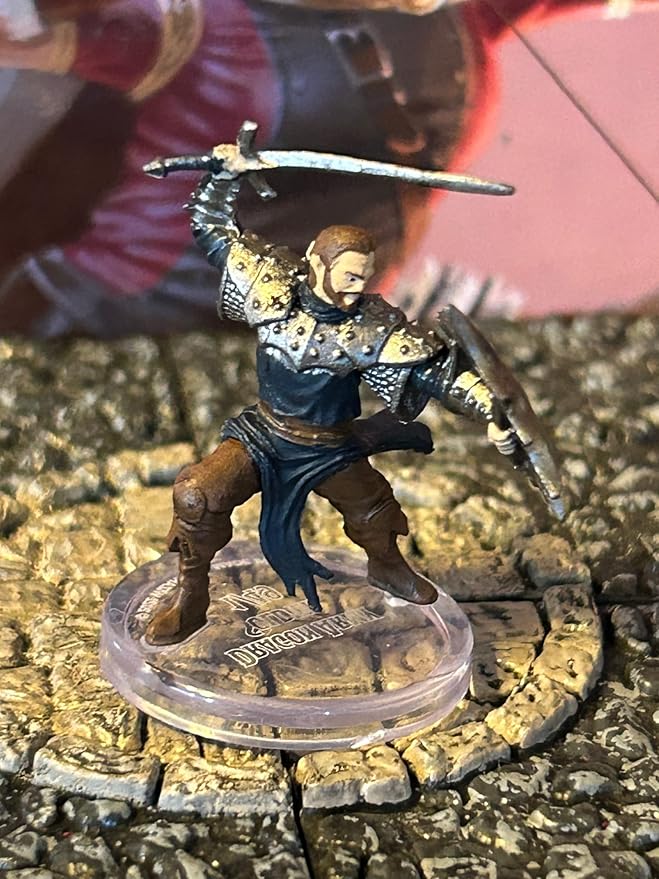 Amazon.com: Wiz Kids Dragon Army Soldier - from Dragonlance Shadow of ...
