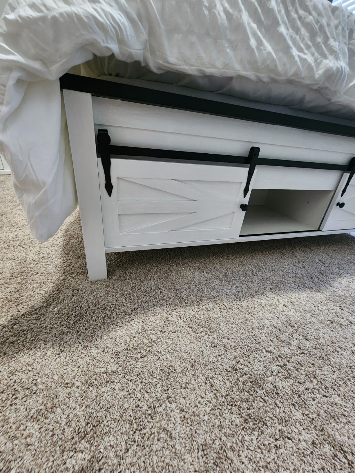 $36/mo - Finance JXQTLINGMU Farmhouse Wood Bed Frame King Size with Sliding Barn Door Storage ...