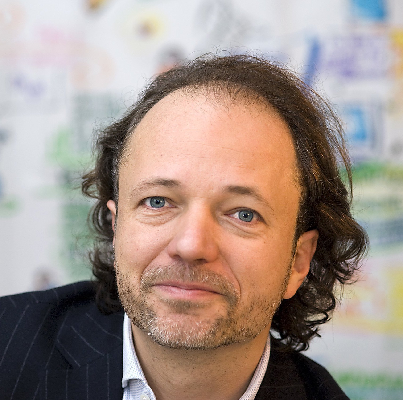 Amazon.com: Daniel Erasmus: books, biography, latest update