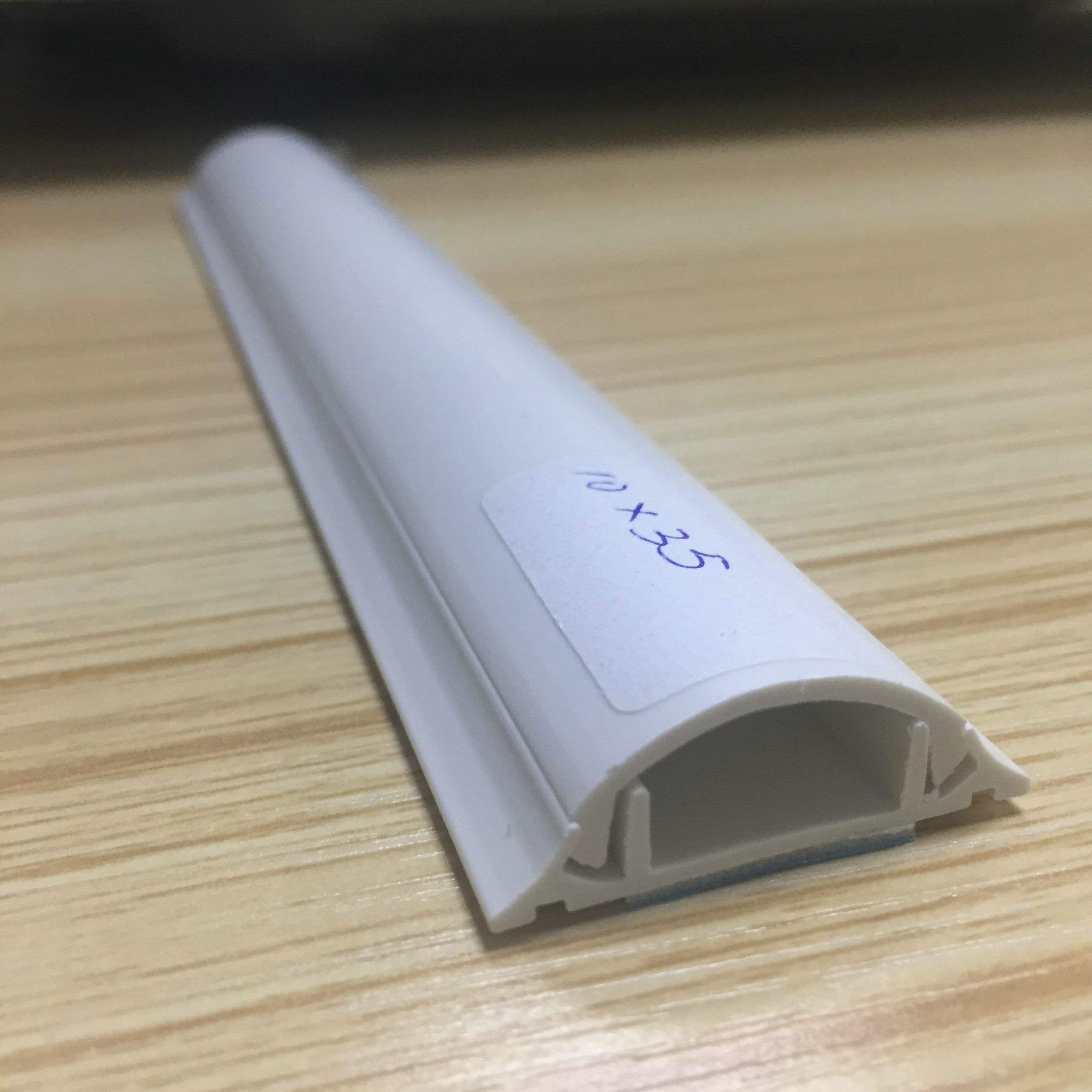 PVC Arc Floor Trunking with Sticker 2 Pieces of 1m (35mm X 10mm, White ...