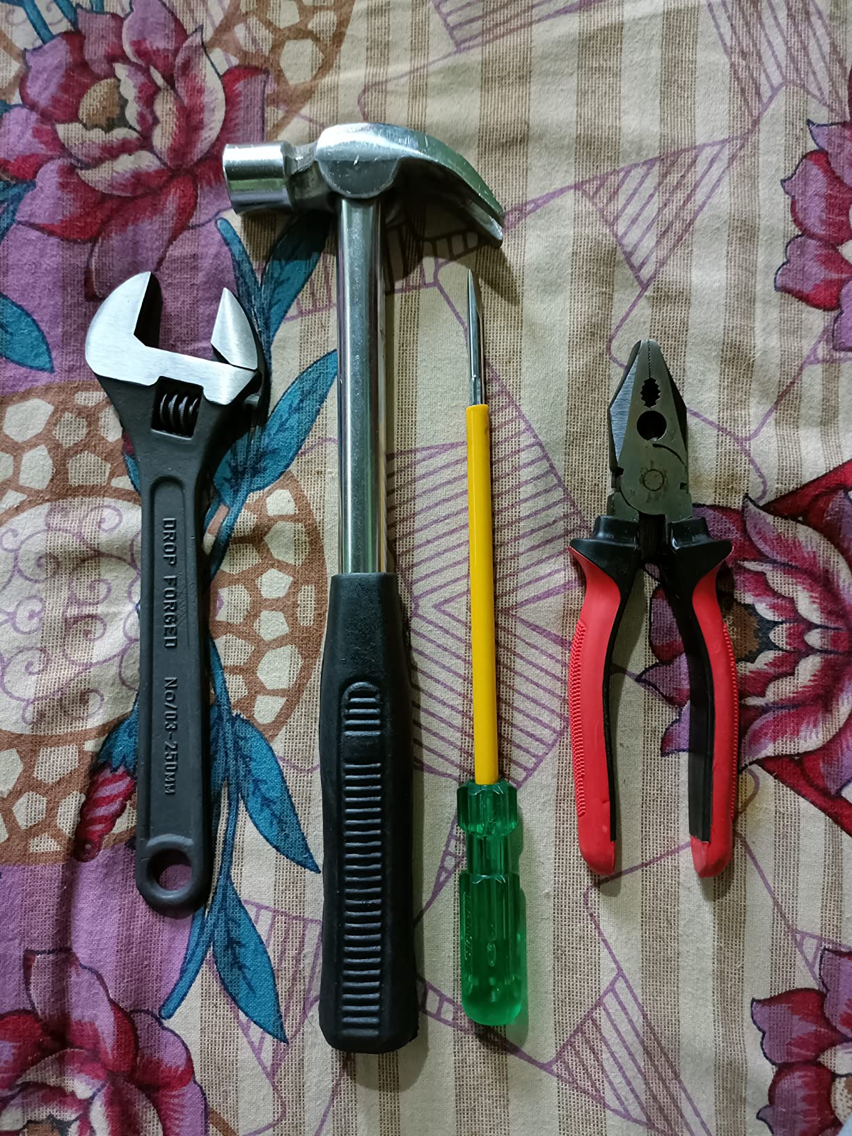 GIZMO Hand Tools, Hand Tools Kit, Hand Tools Kit For Home Use, Hand ...