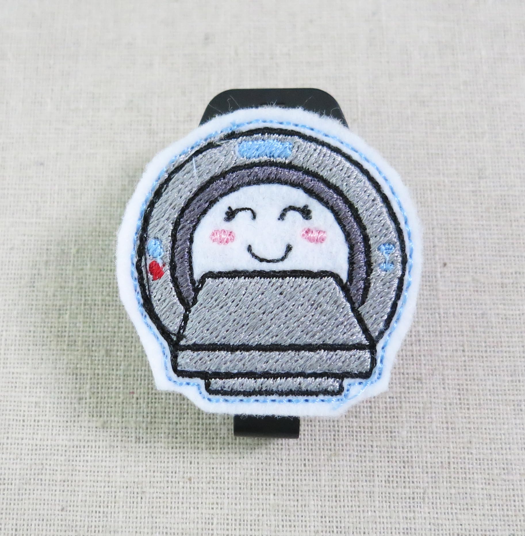 Snapklik.com : MRI Safe Badge Reel, MRI Tech Badge Holder, Non-Magnetic ...