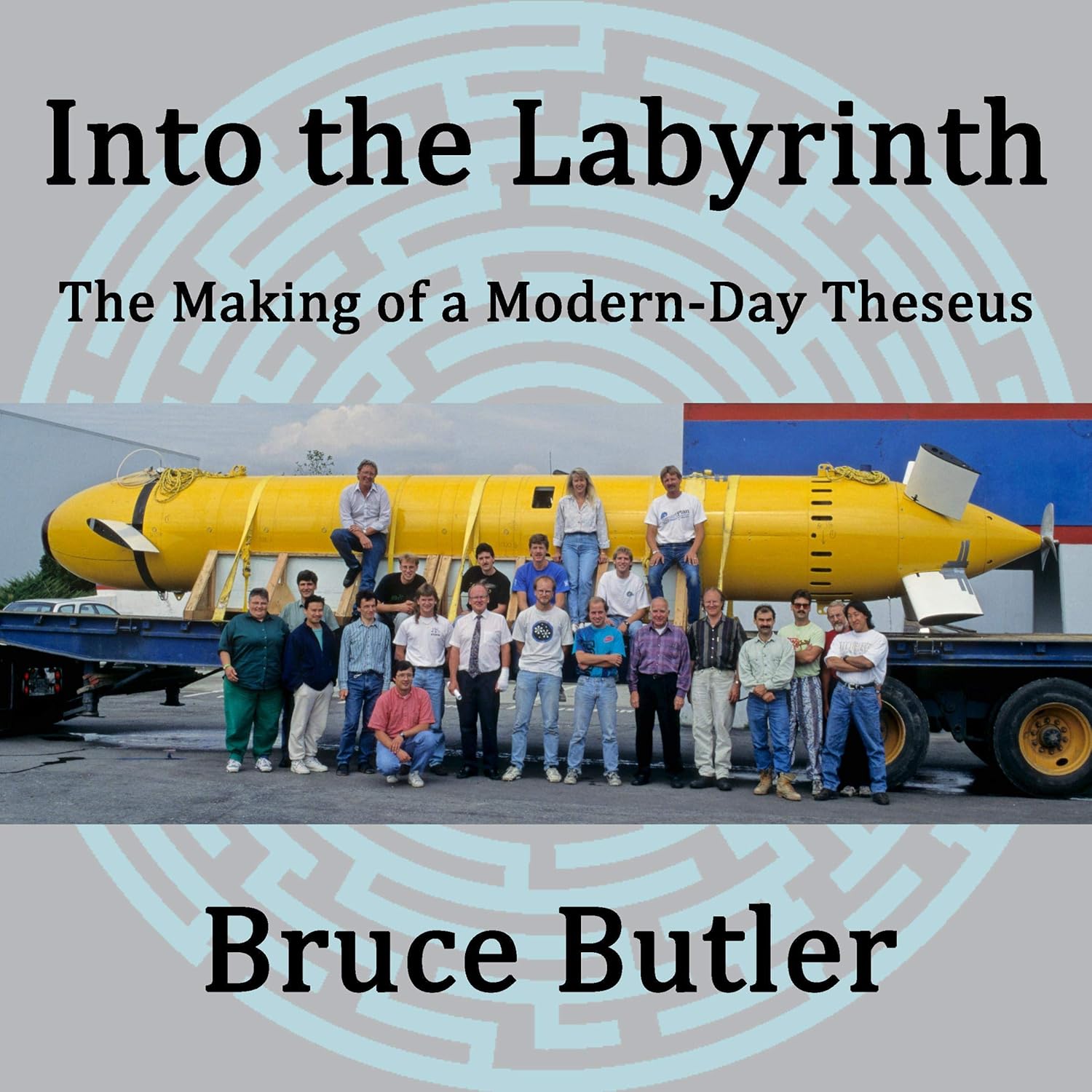 Amazon.com: Into the Labyrinth: The Making of a Modern-Day Theseus ...