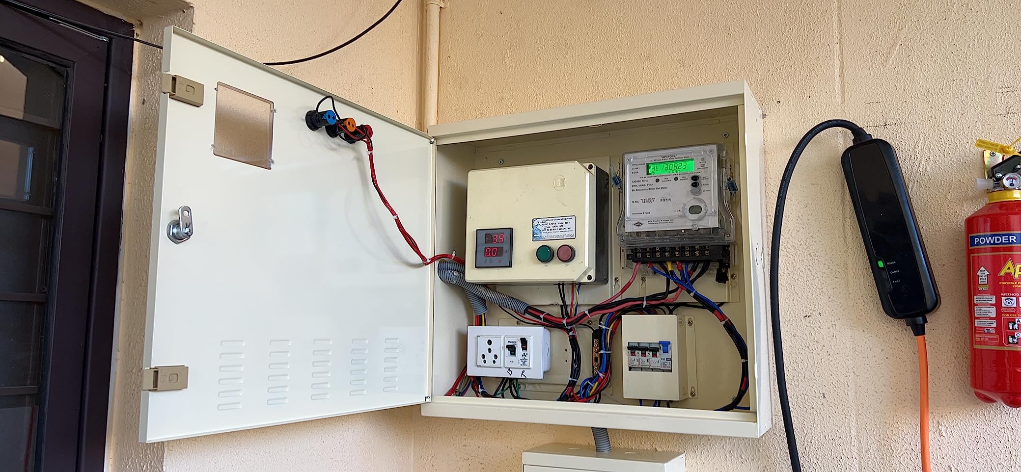 Estera single Phase Concealed Meter Box with Isolator Option : Amazon ...