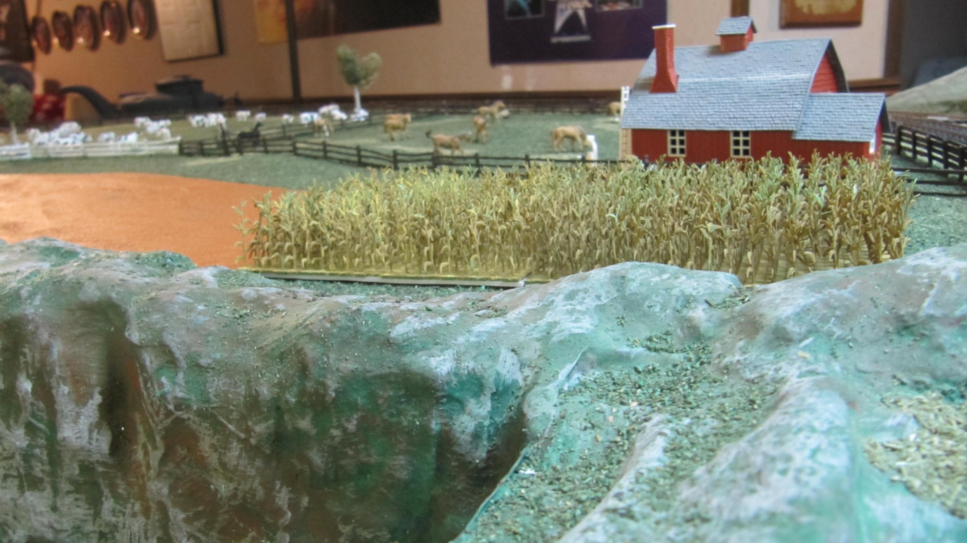 Busch 1202 Corn Field 10x10cm HO Scale Scenery Kit, Scenery - Amazon Canada