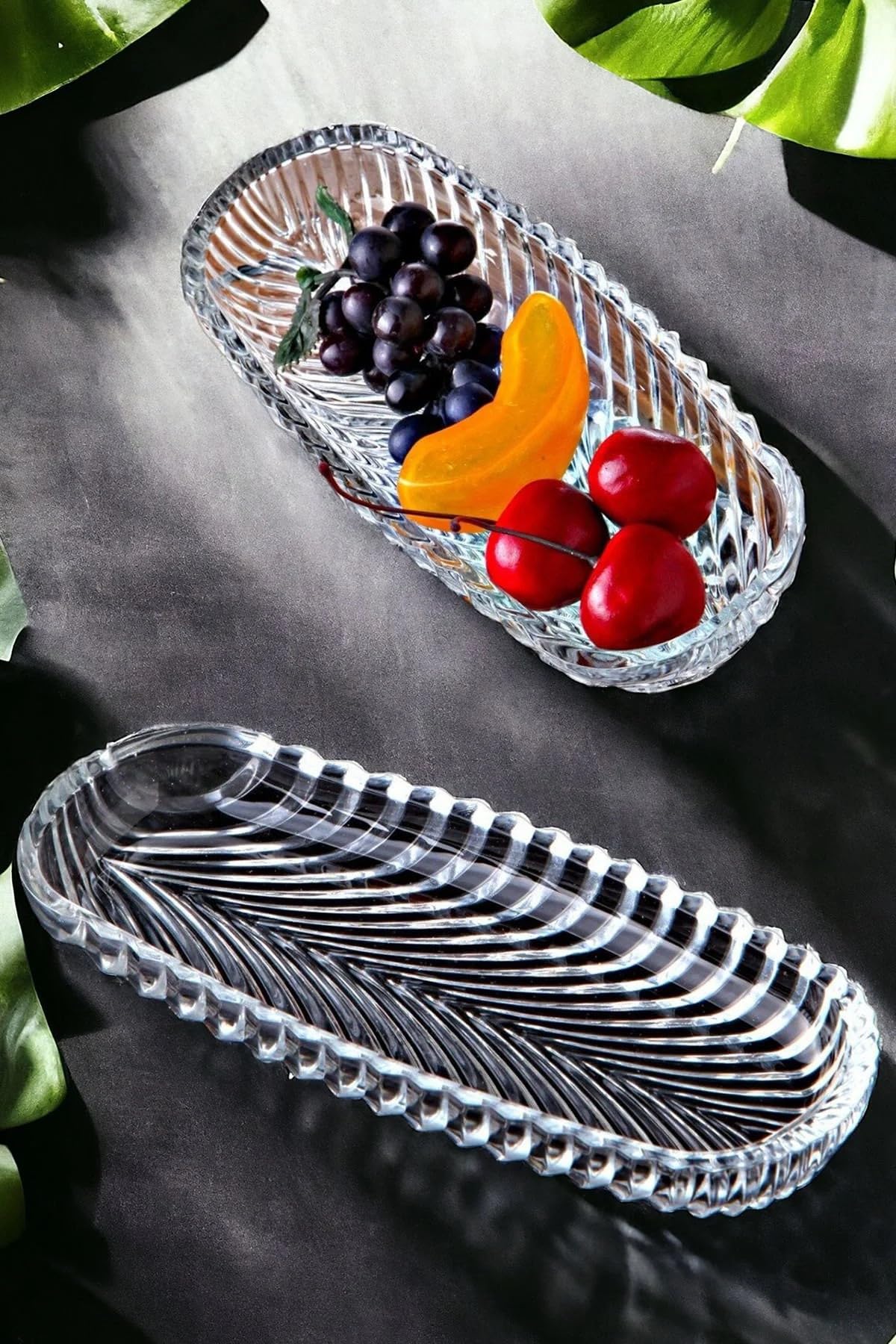 Pack of 2 Meze Breakfast Boat Serving Plates Made of Cut Crystal Glass ...