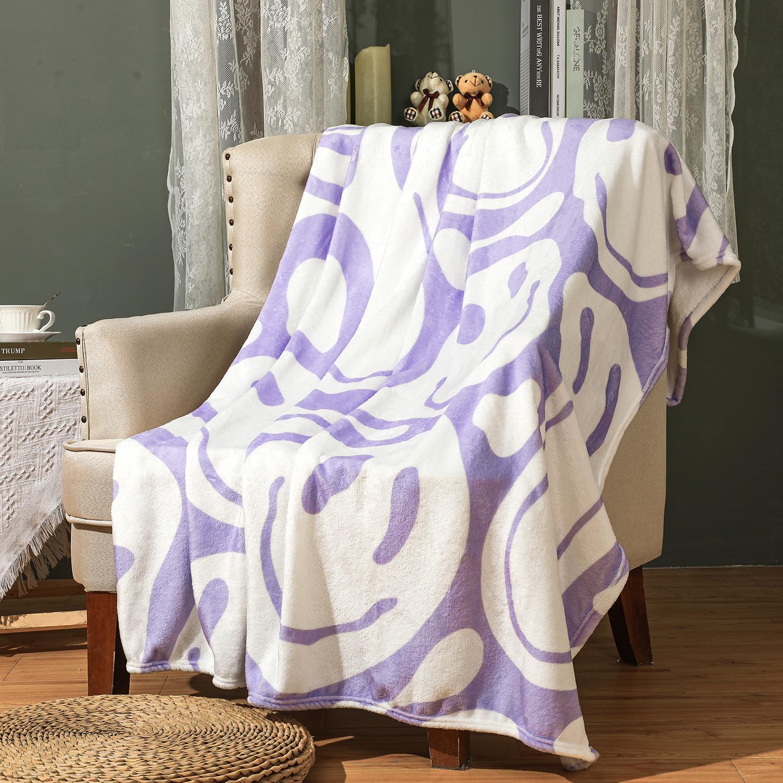 Amazon.com: Frienda Preppy Throw Blanket Pink Smile Face Blanket Cute ...