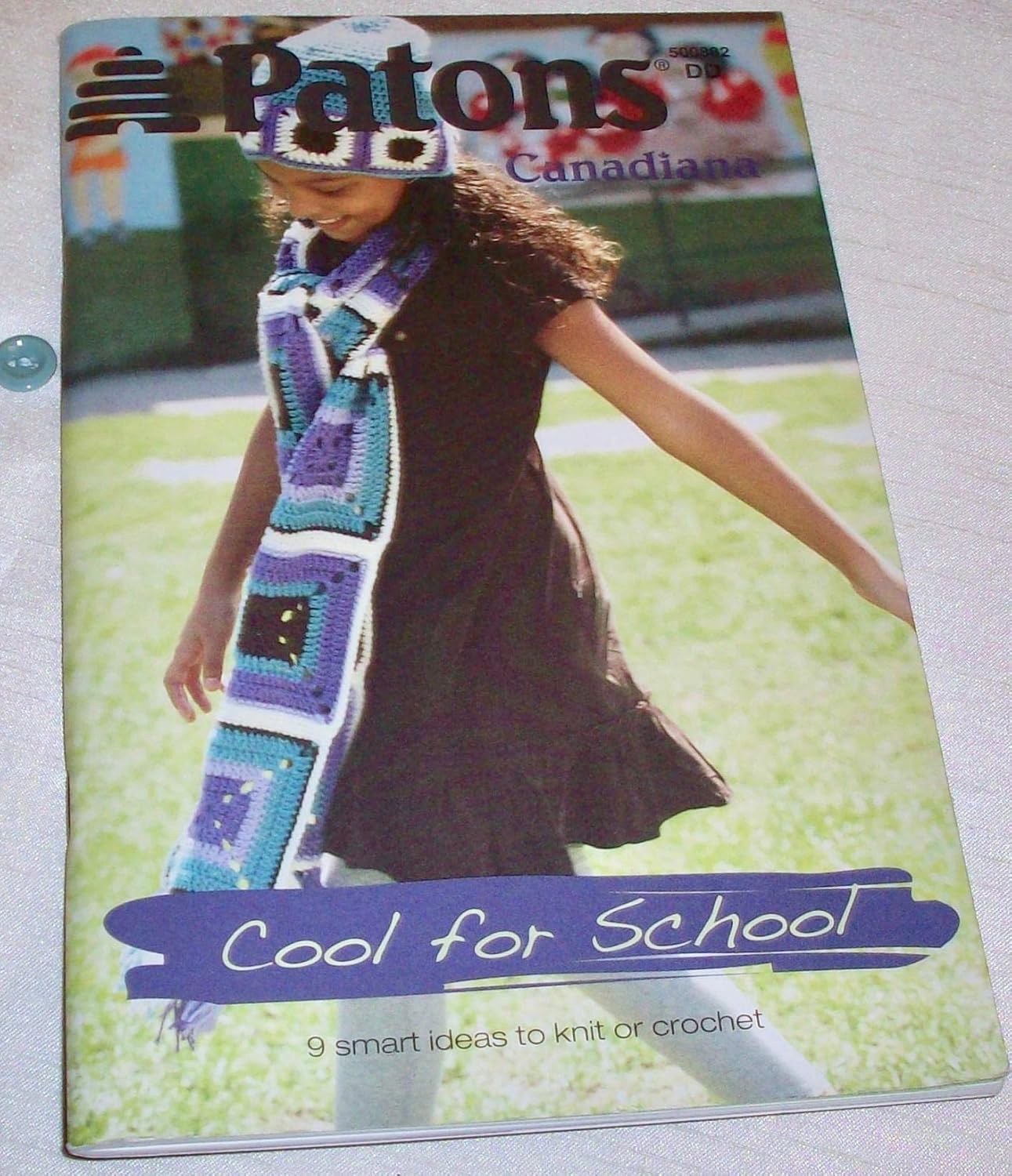 Patons Cool for School: Patons: 9781897575666: Amazon.com: Books