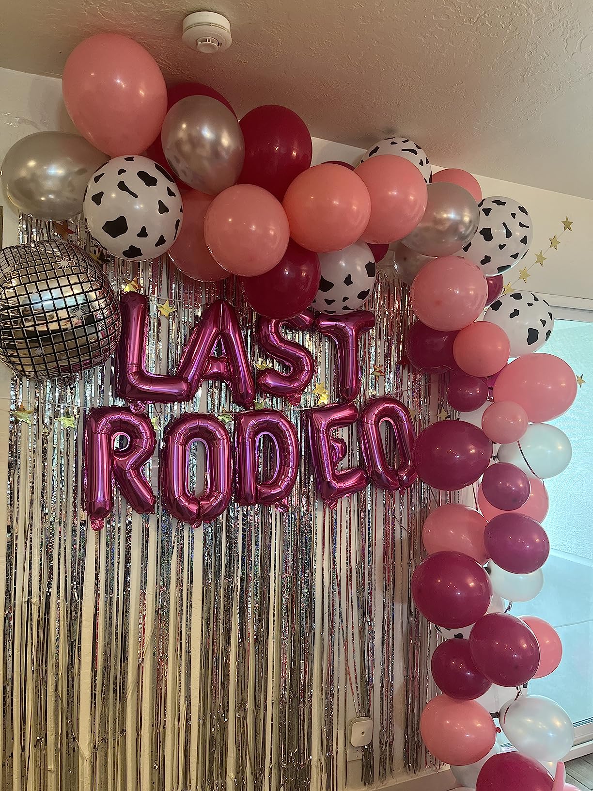 Amazon.com: 99 Pcs Western Theme Last Rodeo Bachelorette Party ...