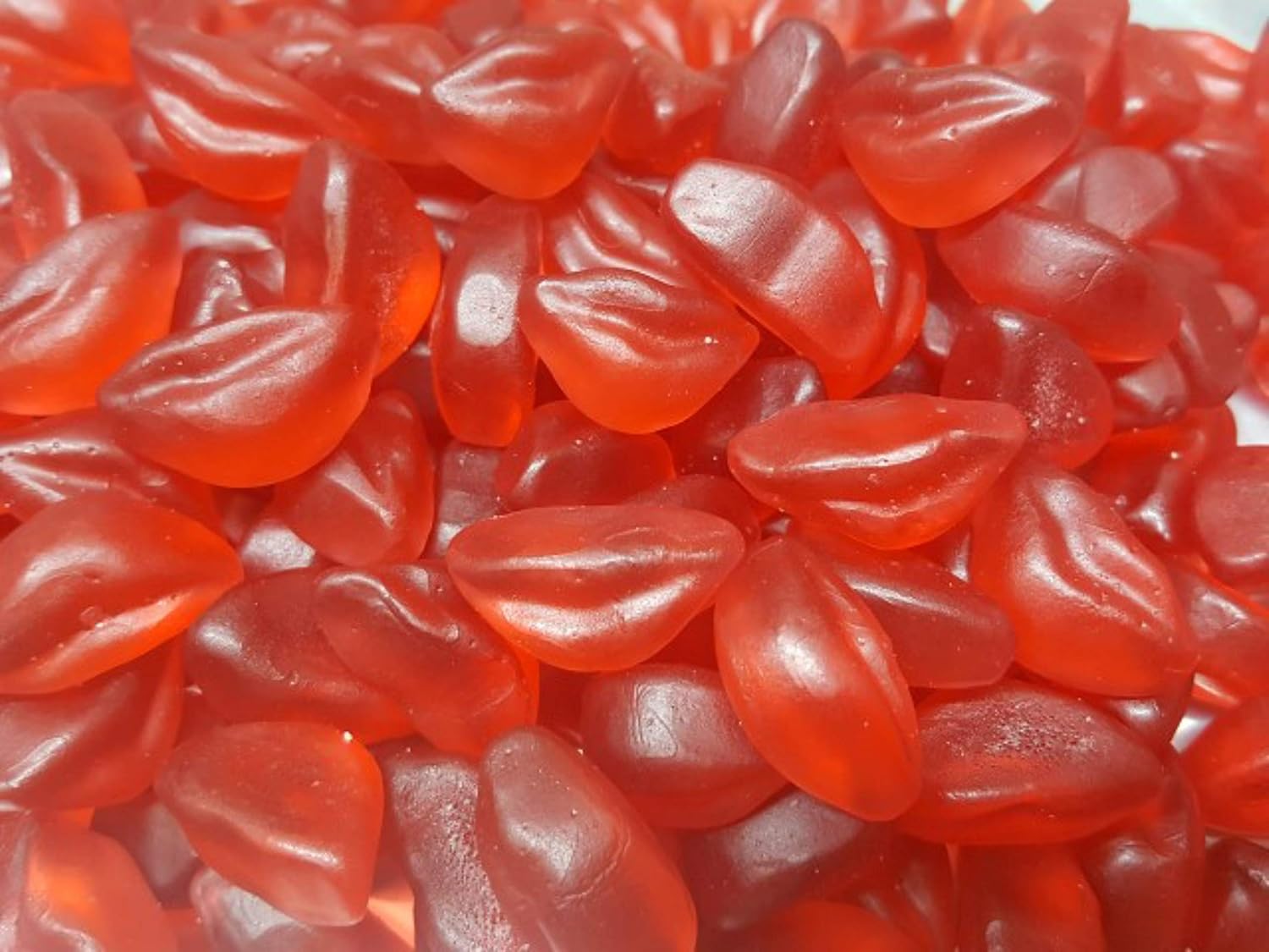 Cherry Lips Sweets Red, Chewy Halal Sweets (200g) : Amazon.co.uk: Grocery