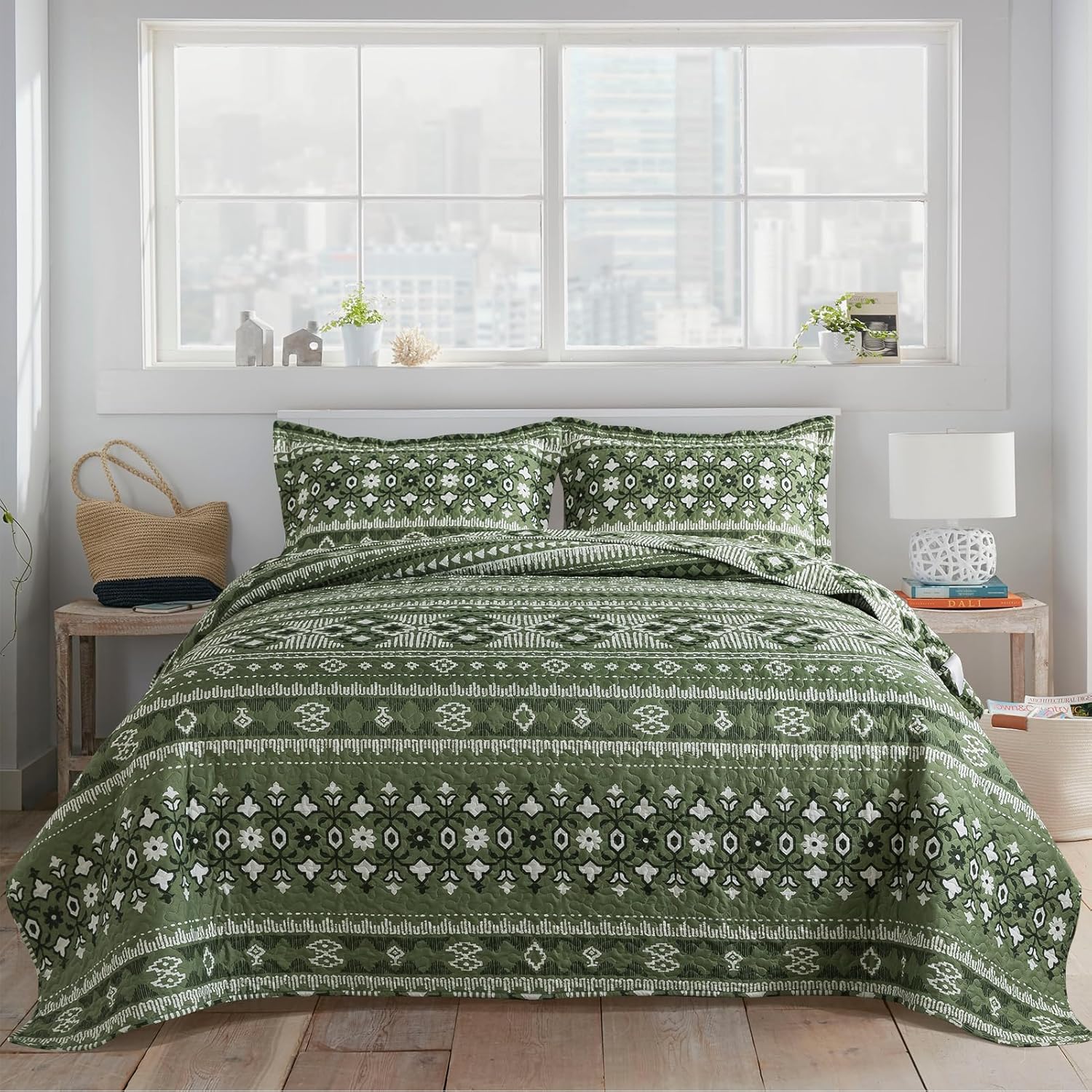 Amazon.com: BEDIFANY Quilts Queen Size, Reversible Bedspread with Boho ...