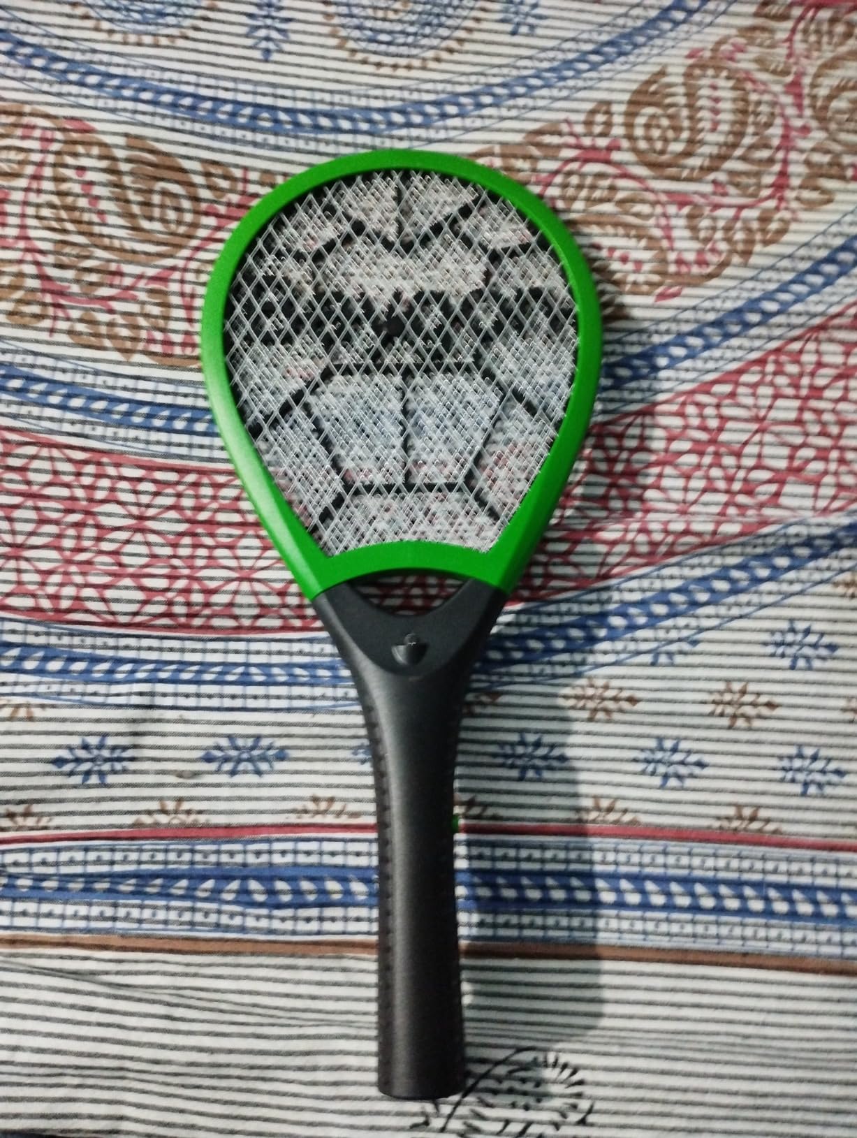 Baygon Max Mosquito Killer Racquet, Rechargeable Insect Killer Bat with ...