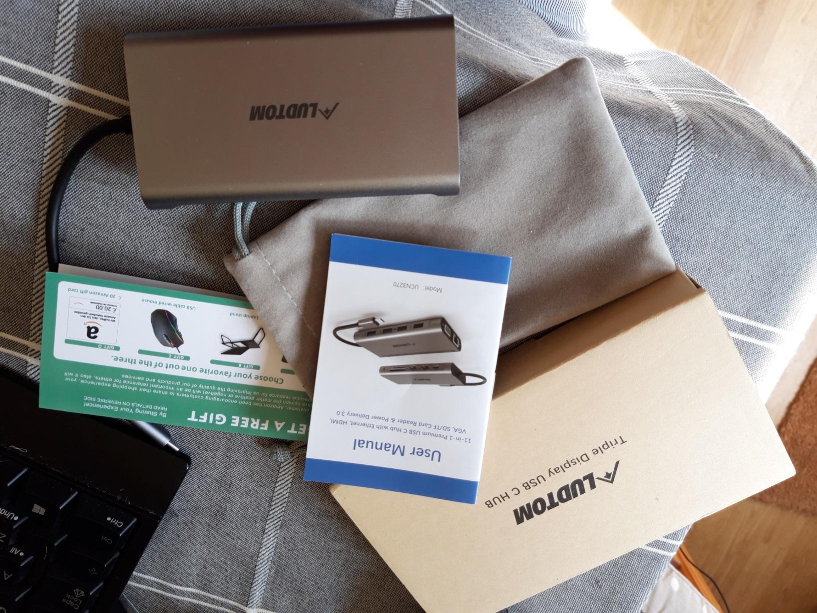 USB C Hub, LUDTOM 12 Ports Docking Station Triple Display USB C Dock ...