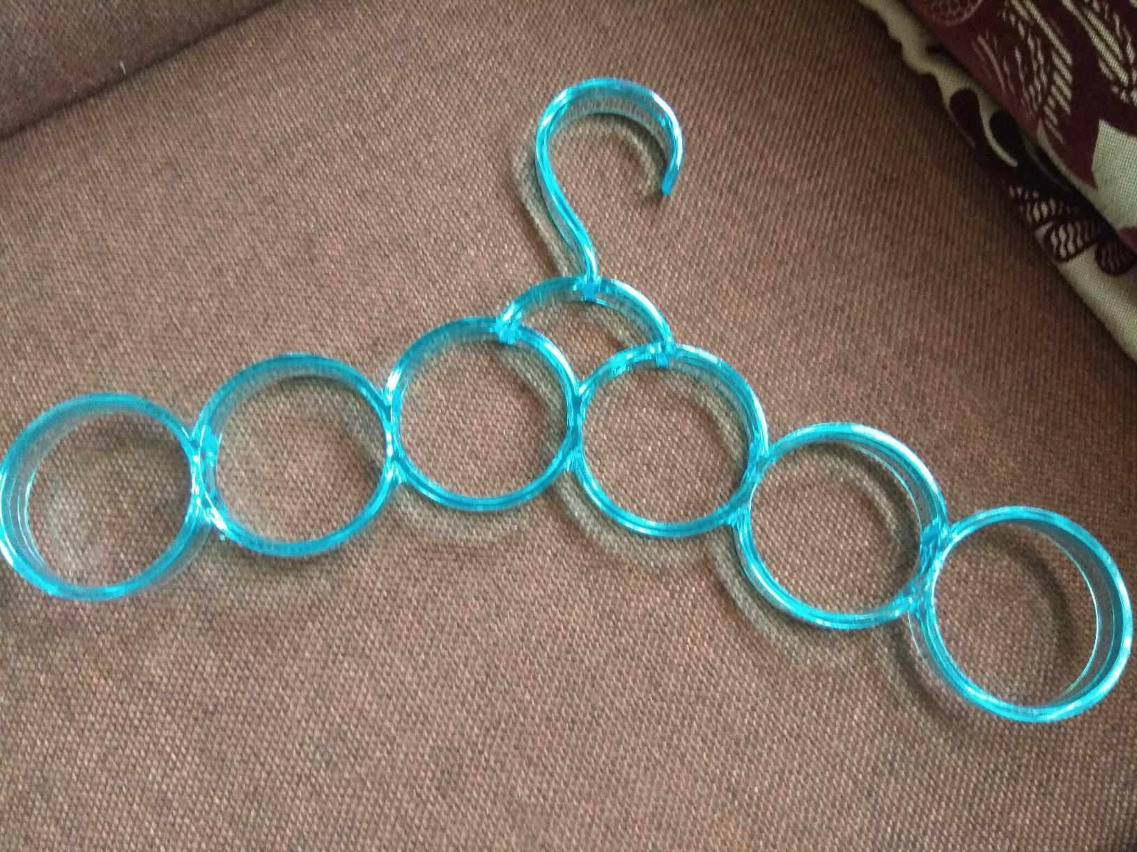 Shopais Single Line Acrylic Hanger Plastic Ring Hanger For Scarf, Shawl ...