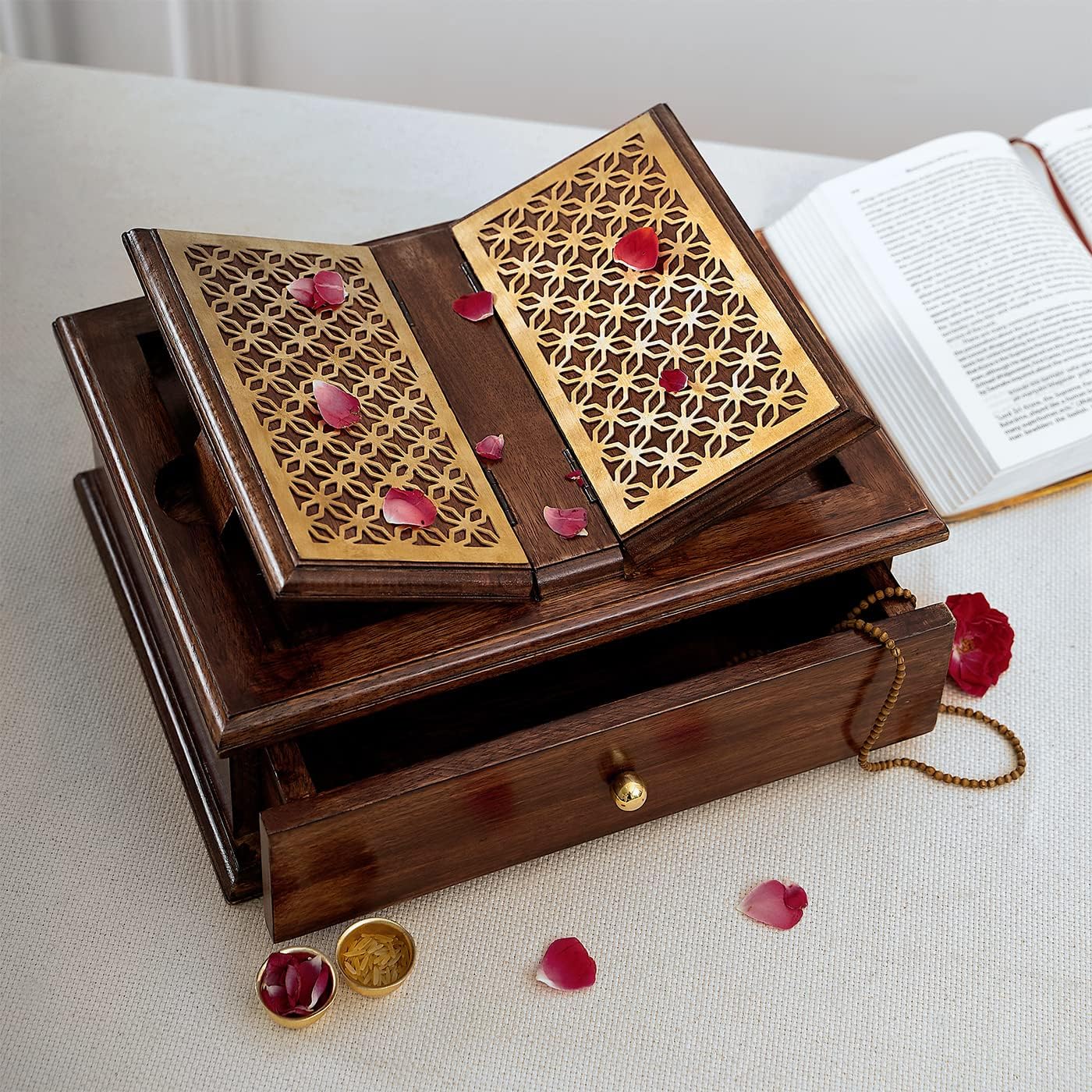 Wooden Palm Handcrafted Wooden Holy Book Reading Stand for Geeta/Quran ...