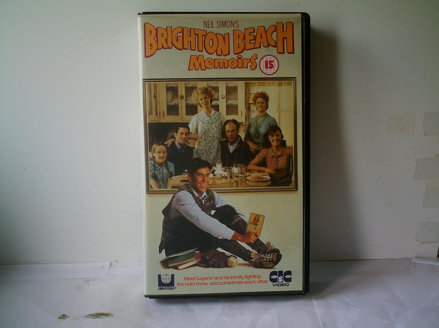 Amazon.com: Brighton Beach Memoirs [VHS] : Blythe Danner, Jonathan ...