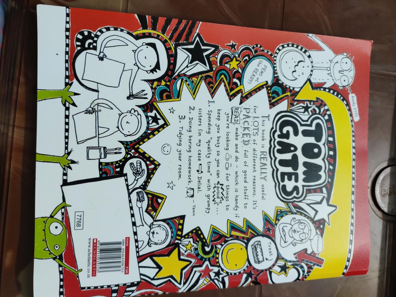 Tom Gates: Totally Brilliant Activity Book : Liz Pichon: Amazon.in: Books