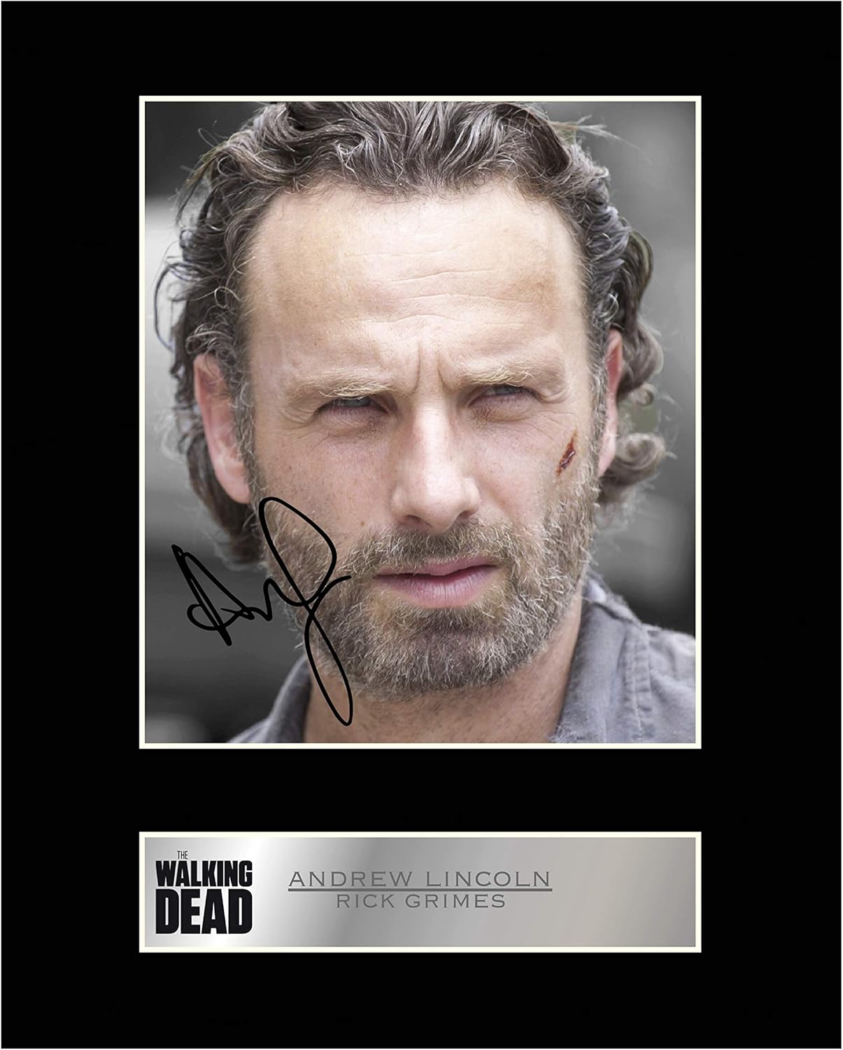 Amazon.com: iconic pics Andrew Lincoln, Rick Grimes Signed Mounted ...
