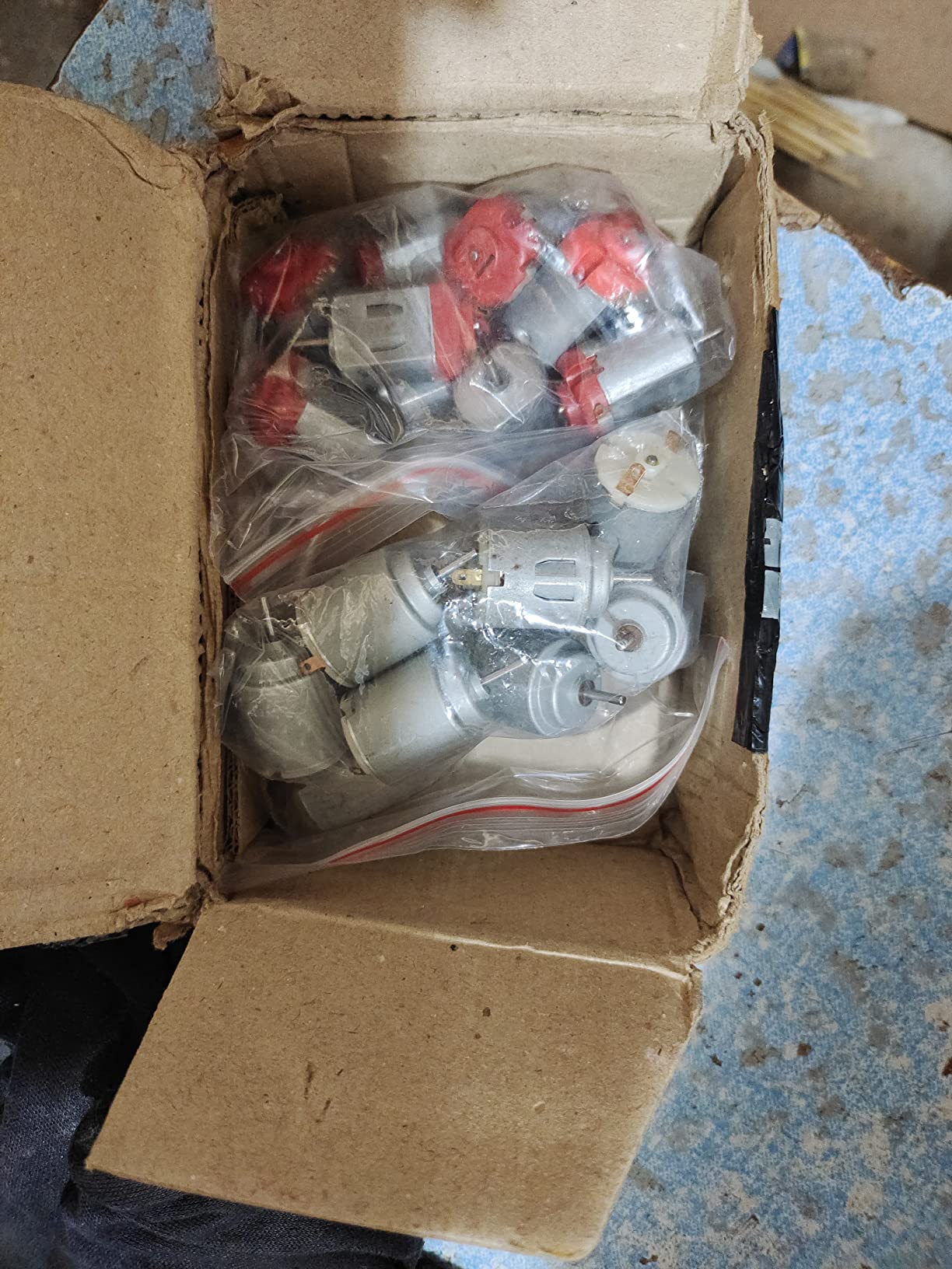 ERH India (Pack of 10) DC Motor for DIY Projects Small Electric Toy ...