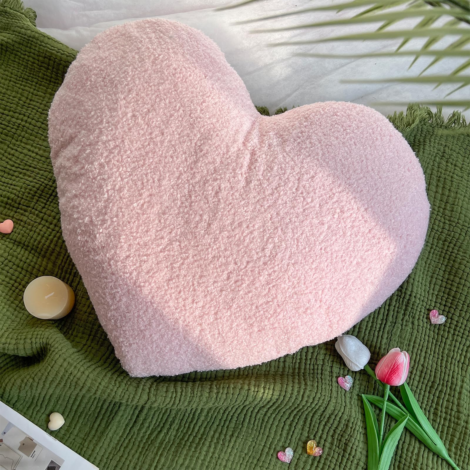 Amazon.com: EastTree Heart Pillows, Valentine's Pink Heart Shaped ...