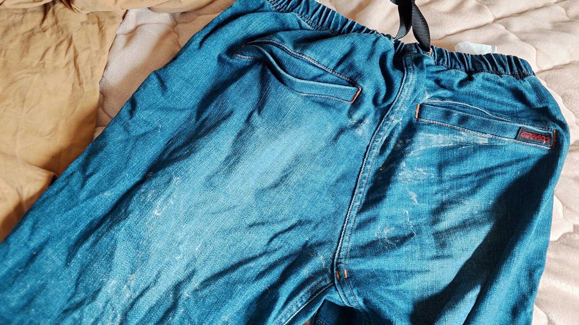 Amazon | addgood(アドグッド) fabrush(ファブラッシュ) 柔軟剤 無香料 詰替 大容量 1500ml | addgood(アドグッド) | 液体柔軟剤