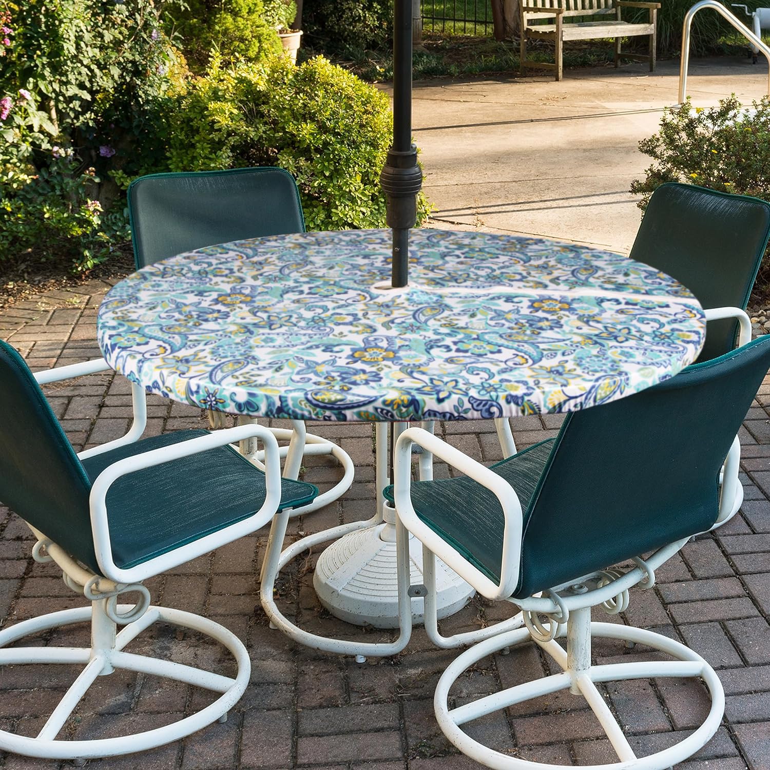 Amazon.com: youngseahome Round Outdoor Tablecloth with Umbrella Hole ...