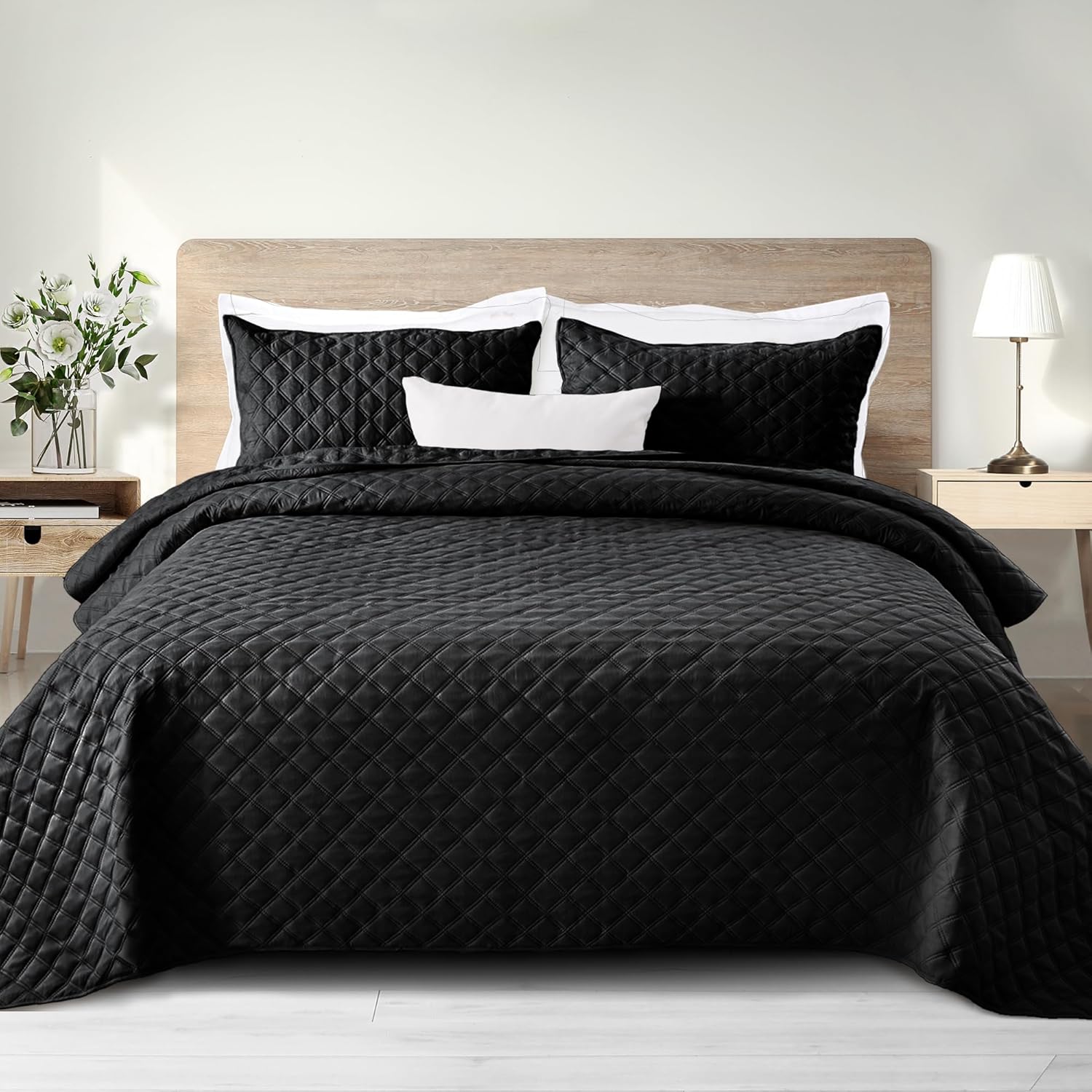 Amazon.com: Exclusivo Mezcla Soft Quilt Set King Size, 3 Pieces ...