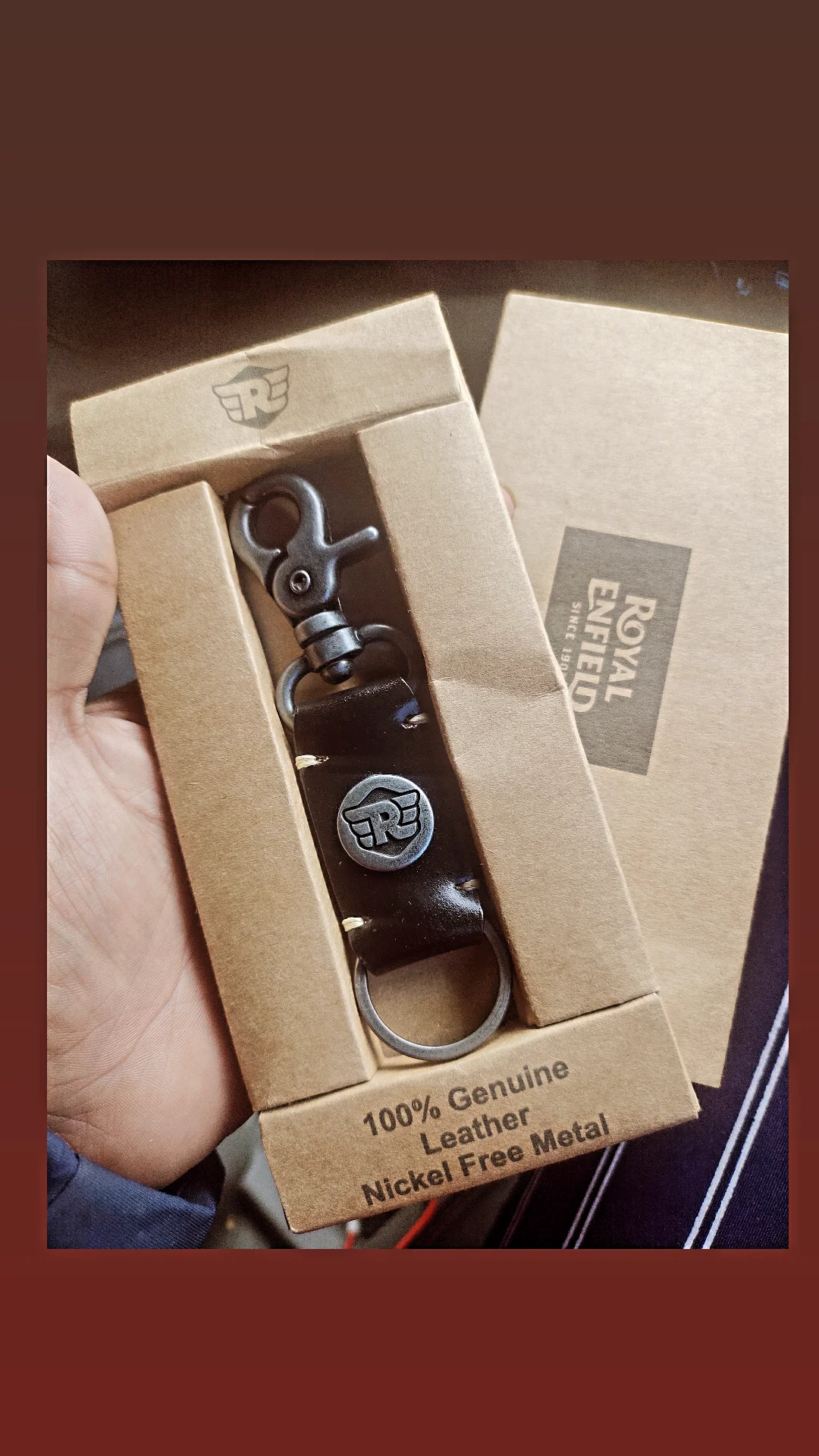 Royal Enfield Black Leather Key Chain (RLCKCH000008) : Amazon.in: Fashion