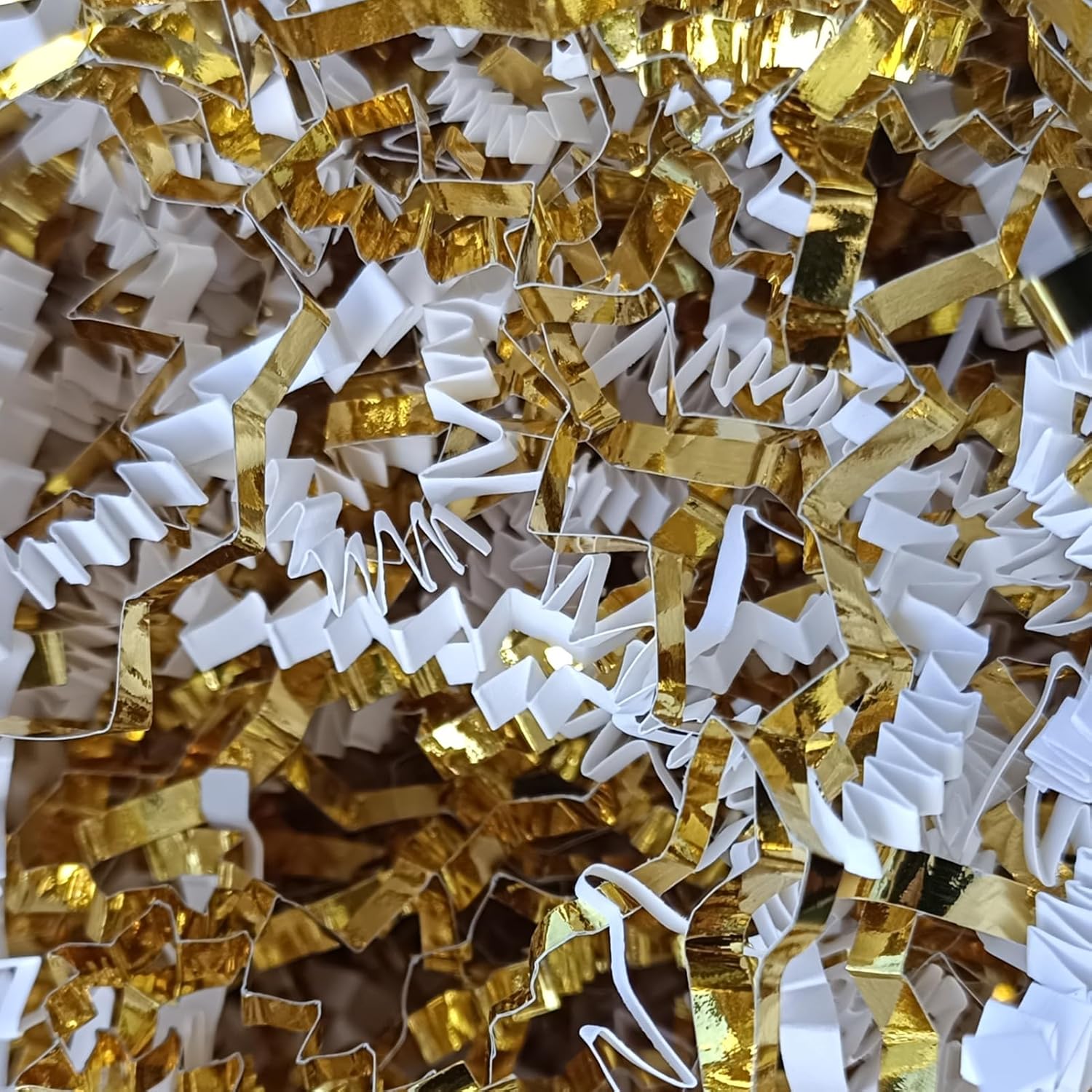 Amazon.com: 2LB Crinkle Cut Paper Shredded Paper for Gift Box Baskets ...