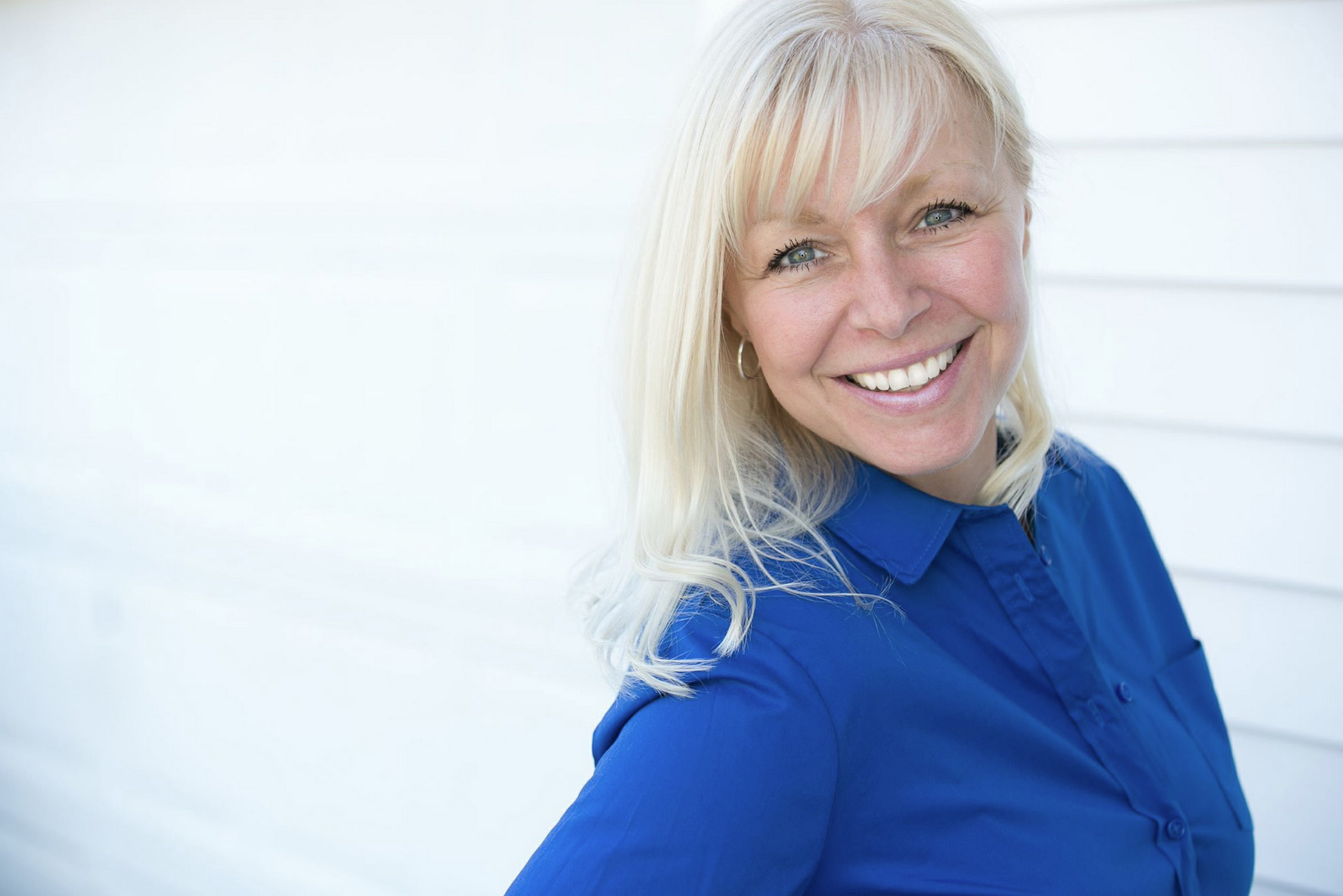 Amazon.com: Kim Johnson: books, biography, latest update