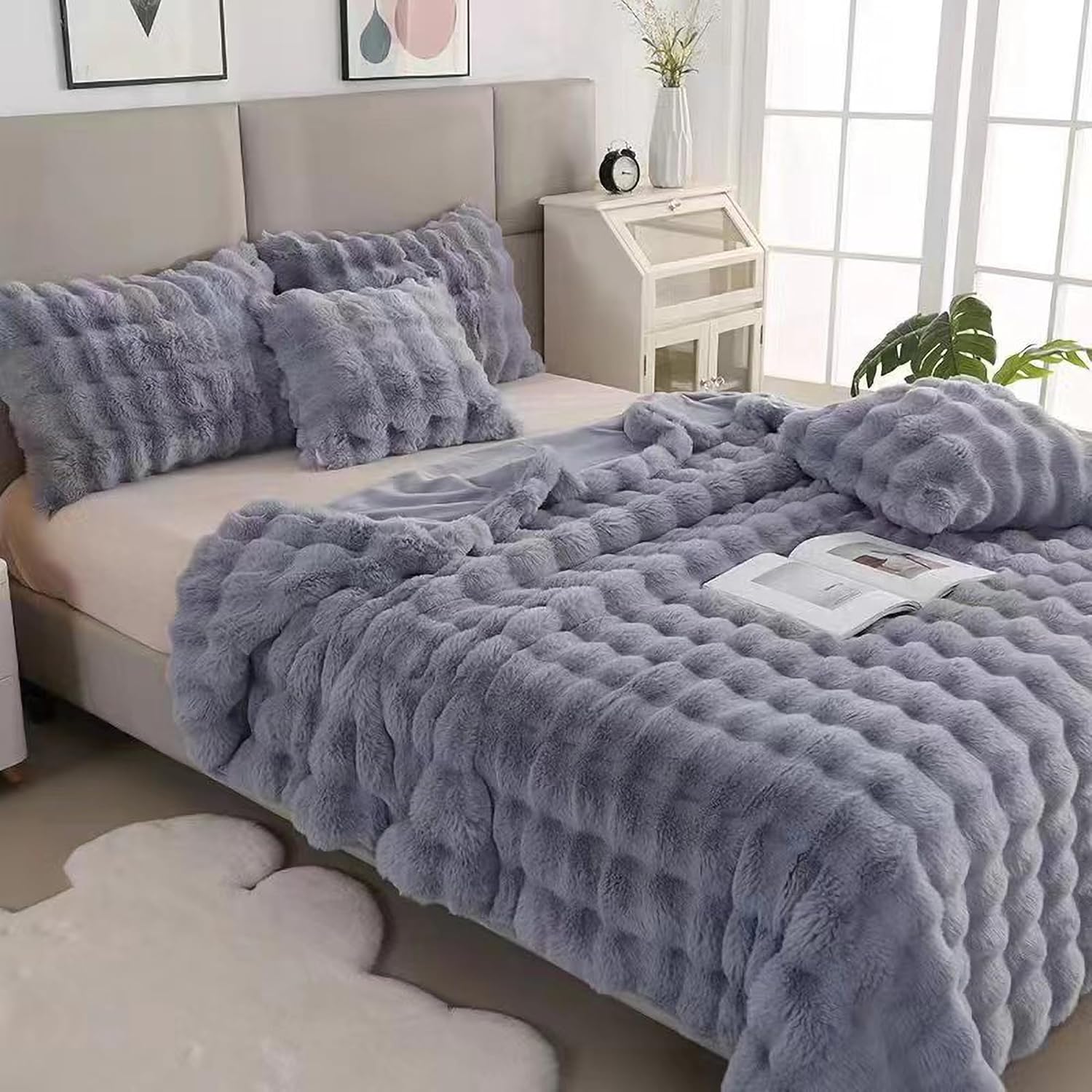 NUZZLENOOK Luxury Faux Rabbit Fur Bubble Blanket Throw, Soft Cozy ...